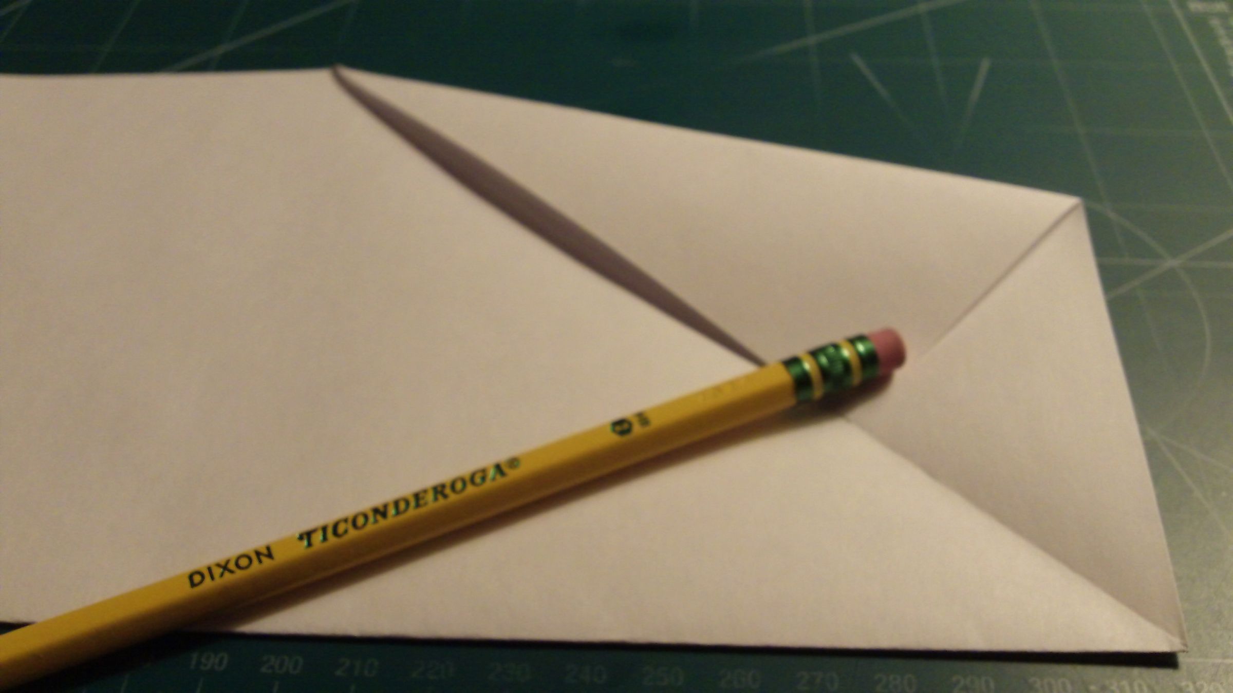 How to Make the Simple Omniwing Paper Airplane : 6 Steps - Instructables