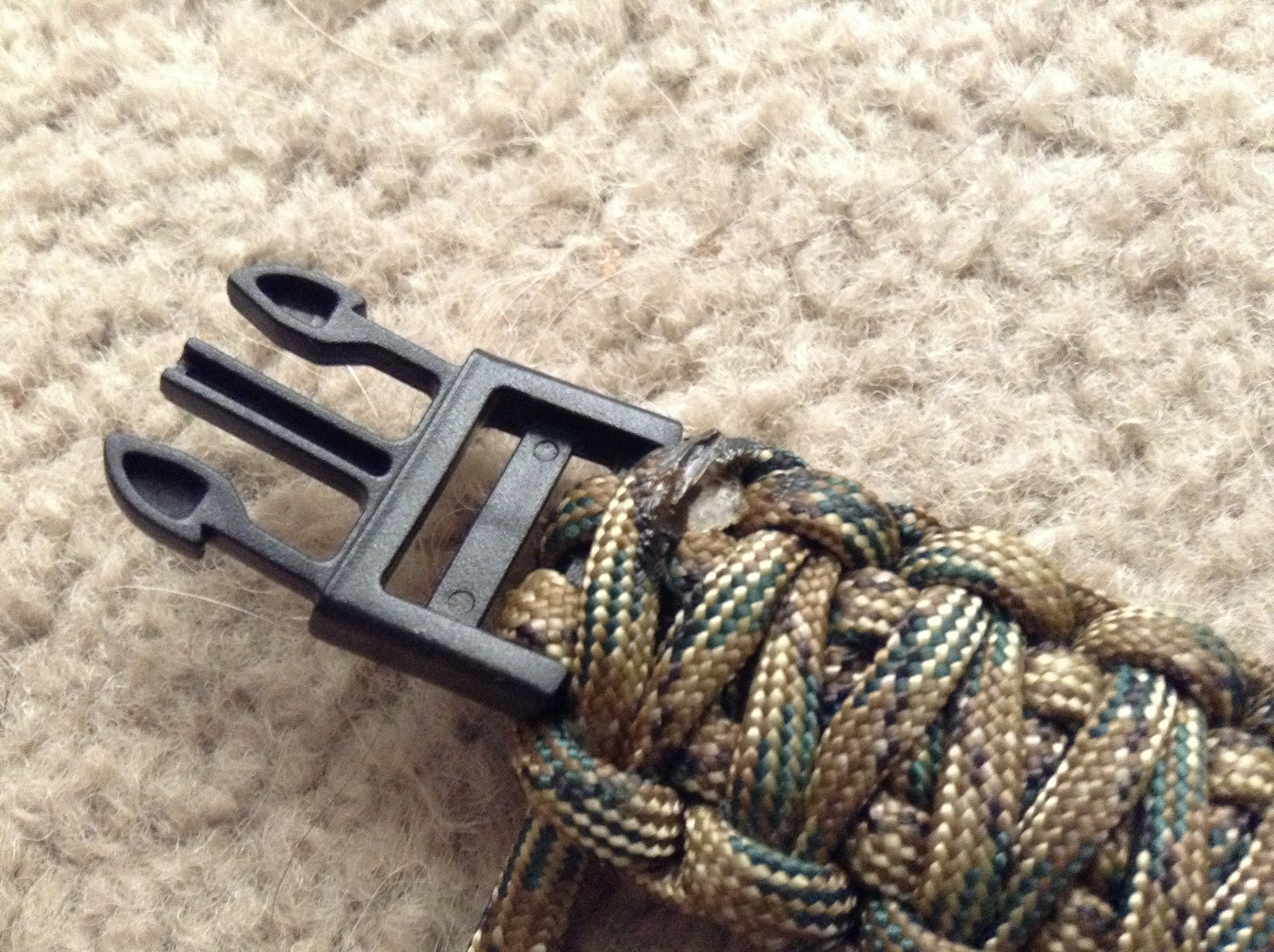 How to Make a Paracord King Cobra Braid : 5 Steps - Instructables