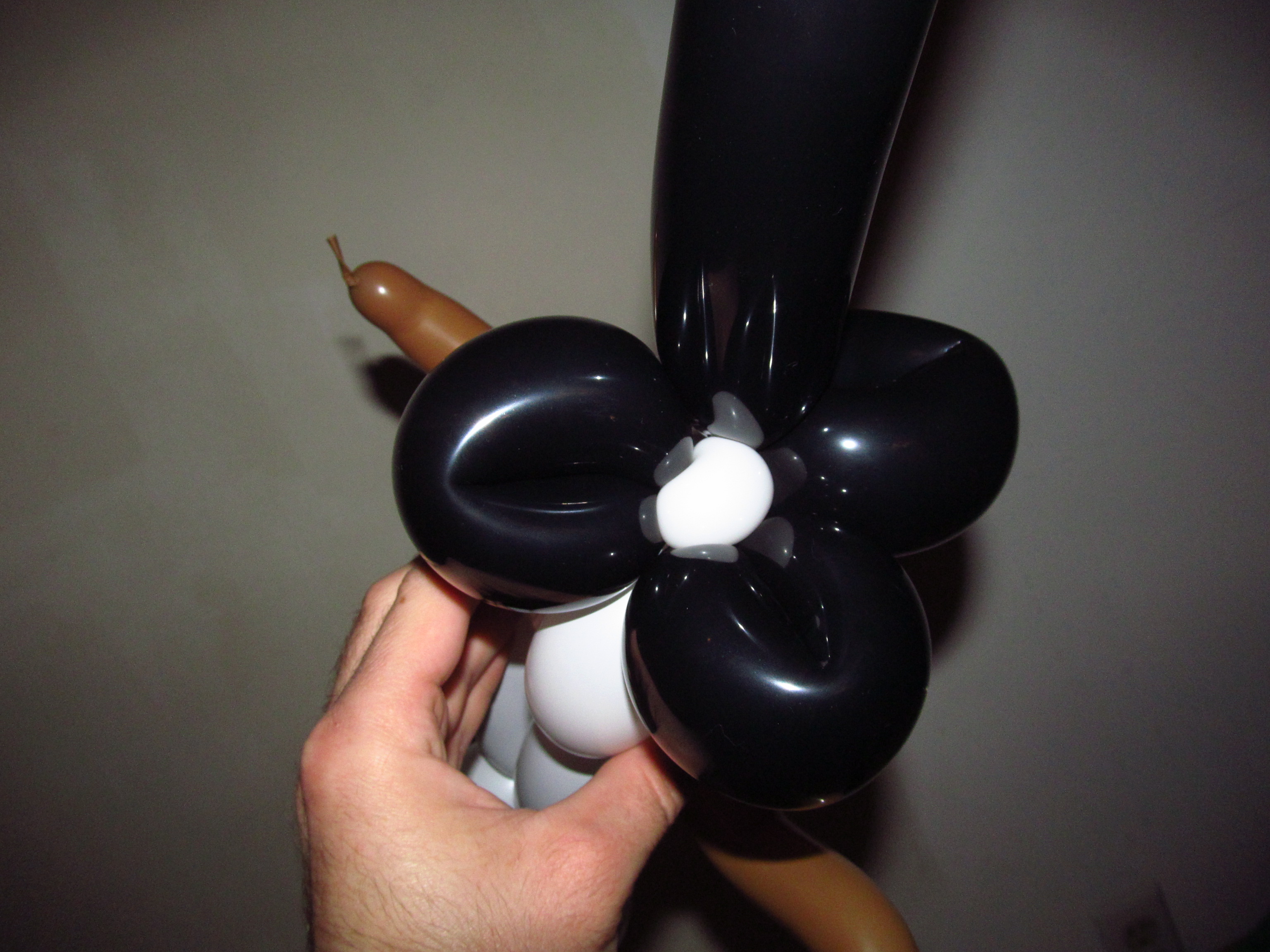 Balloon Snowman : 15 Steps - Instructables
