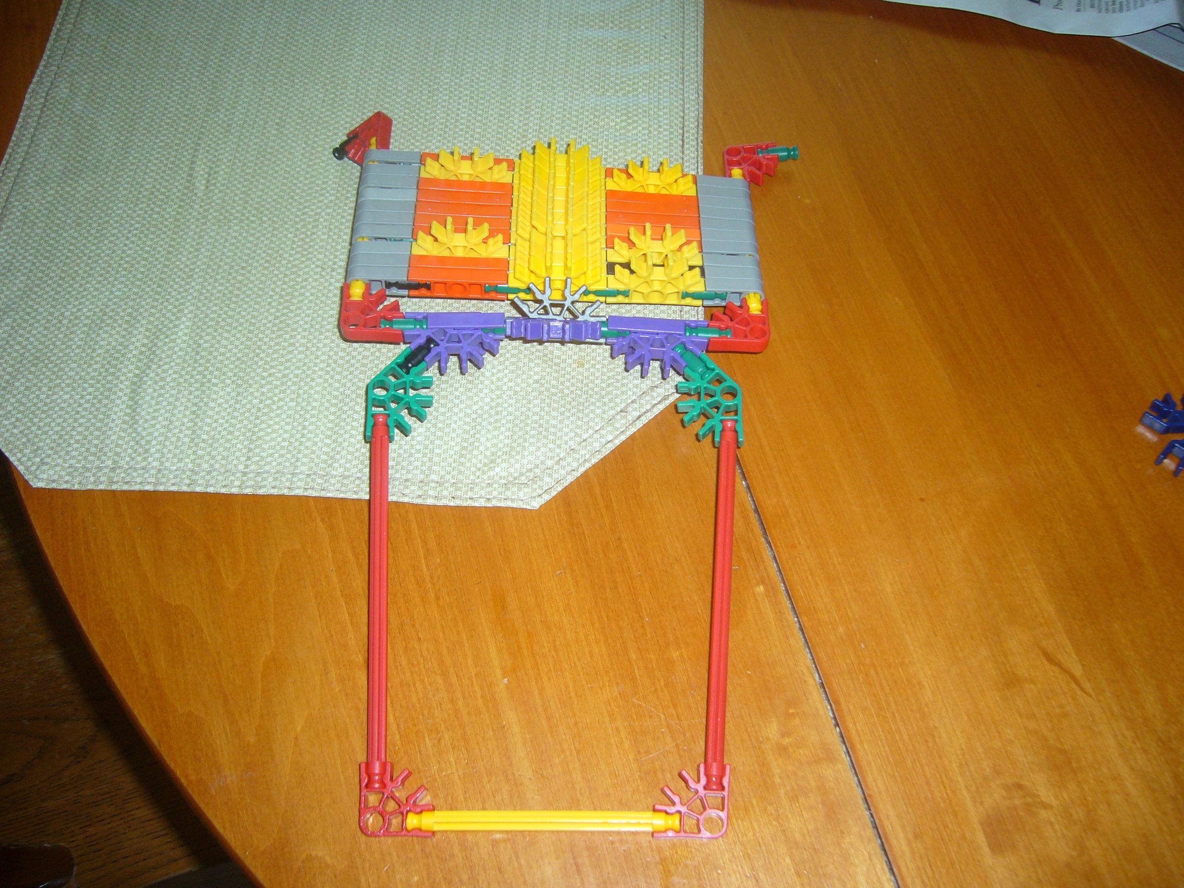 Knex Helmet : 5 Steps - Instructables