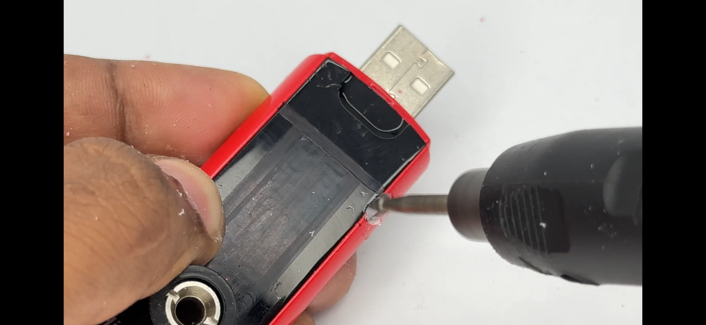 DIY LED Voltage Tester – Test Any DC Voltage With LEDs! : 11 Steps ...