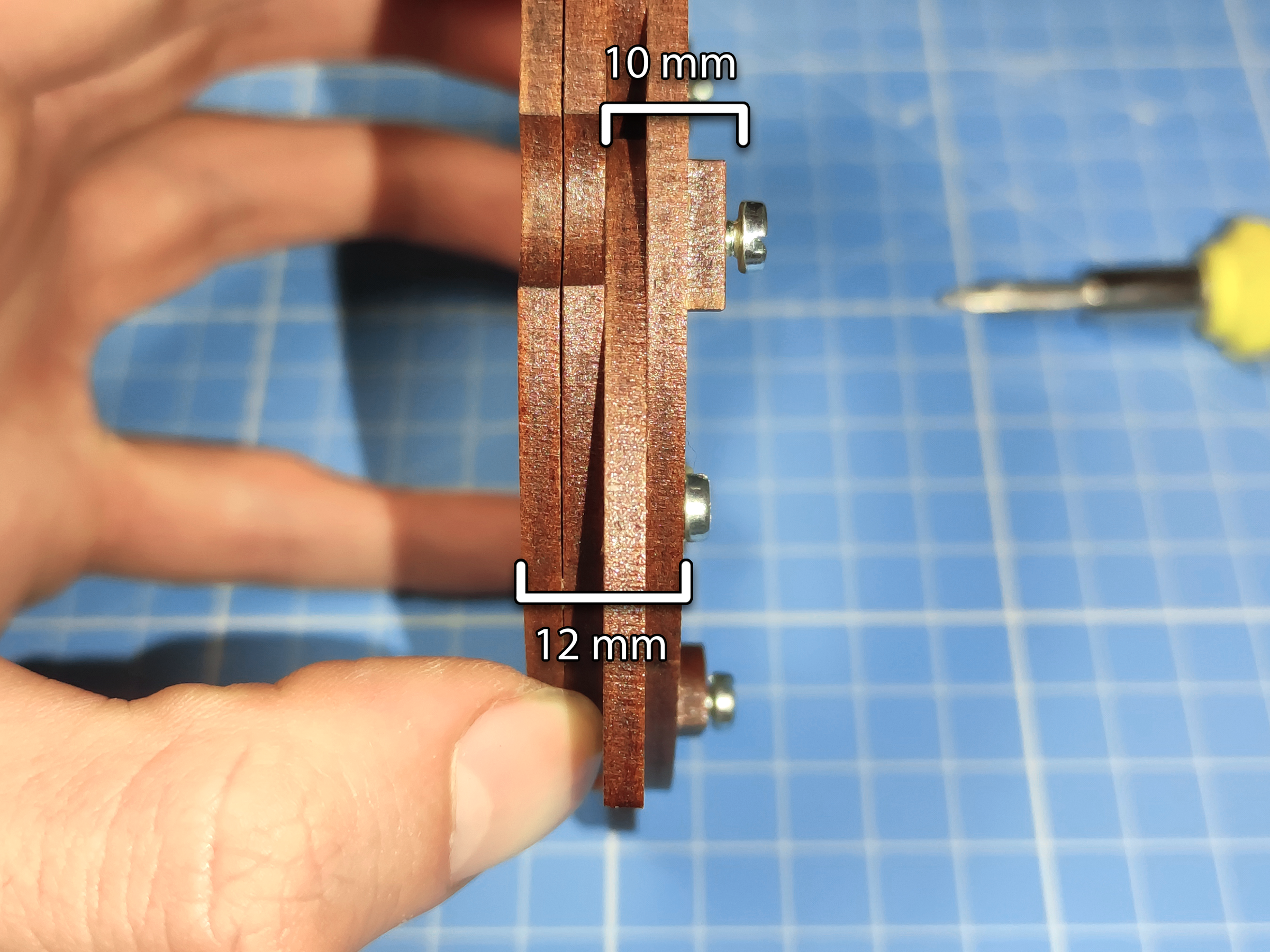 Carter's Lasercut Iris Box : 5 Steps (with Pictures) - Instructables