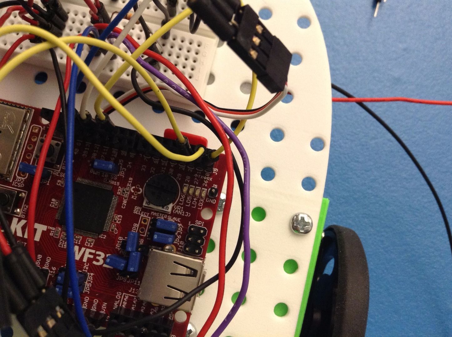 Jousting Robot (Wiring Tutorial) : 7 Steps - Instructables