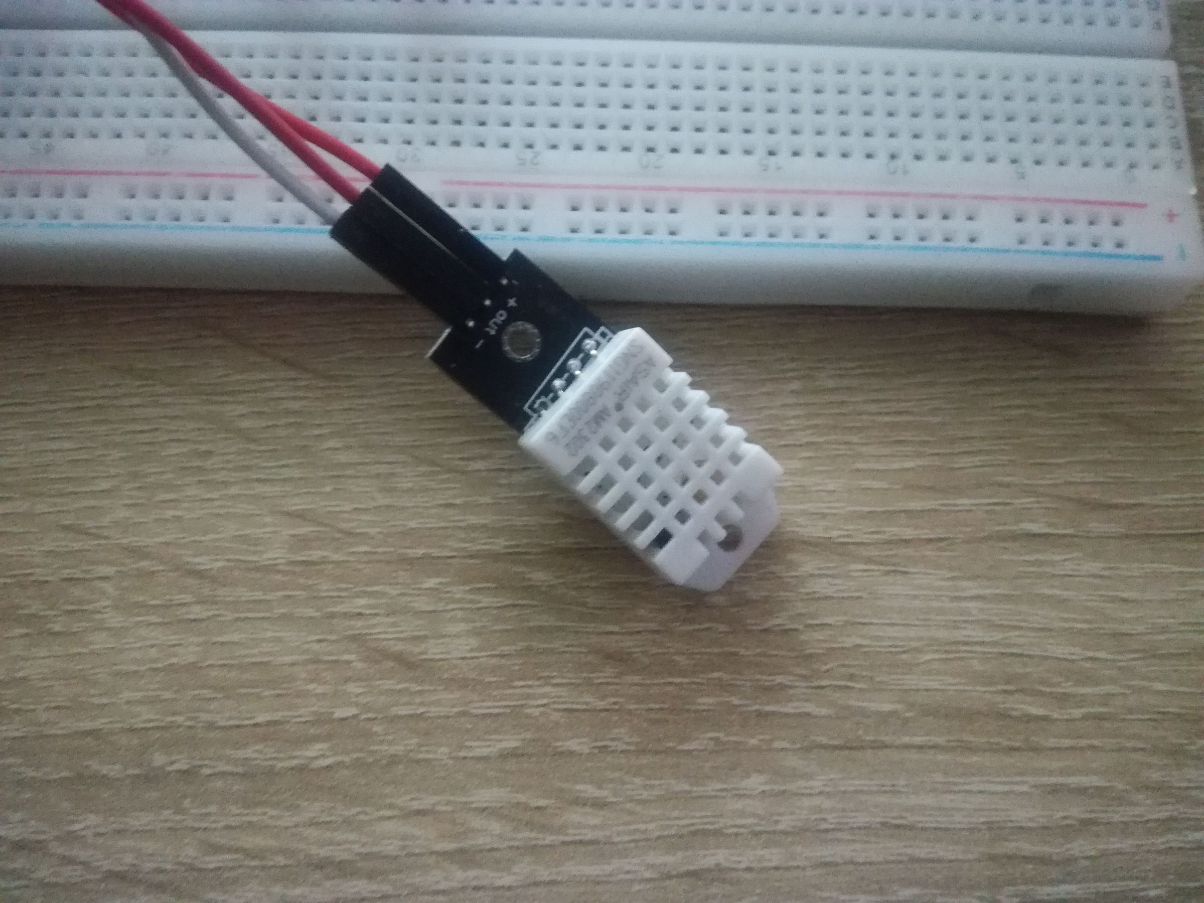 Arduino DHT22 Sensor and Soil Moisture Project With Menu : 4 Steps ...