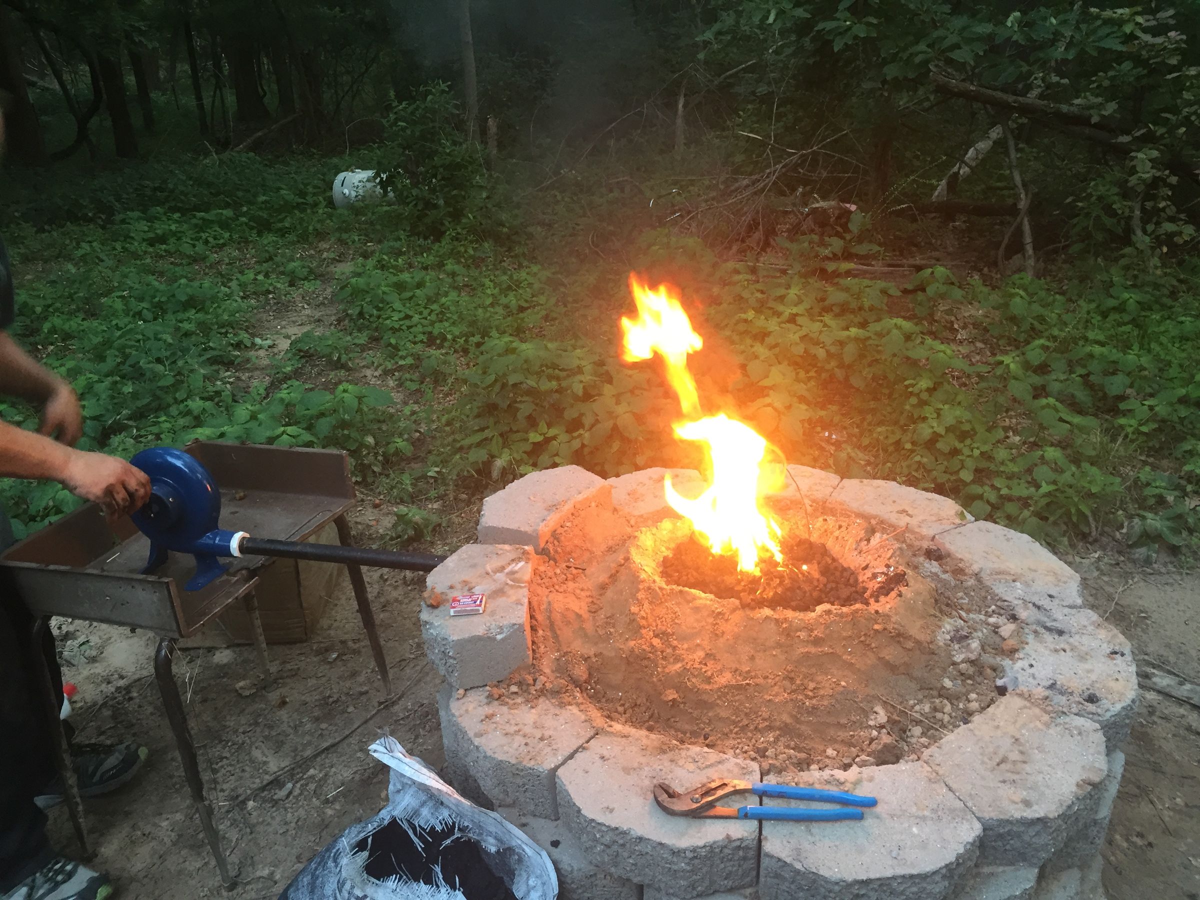 How to Create a Homemade Ground Forge : 5 Steps (with Pictures ...