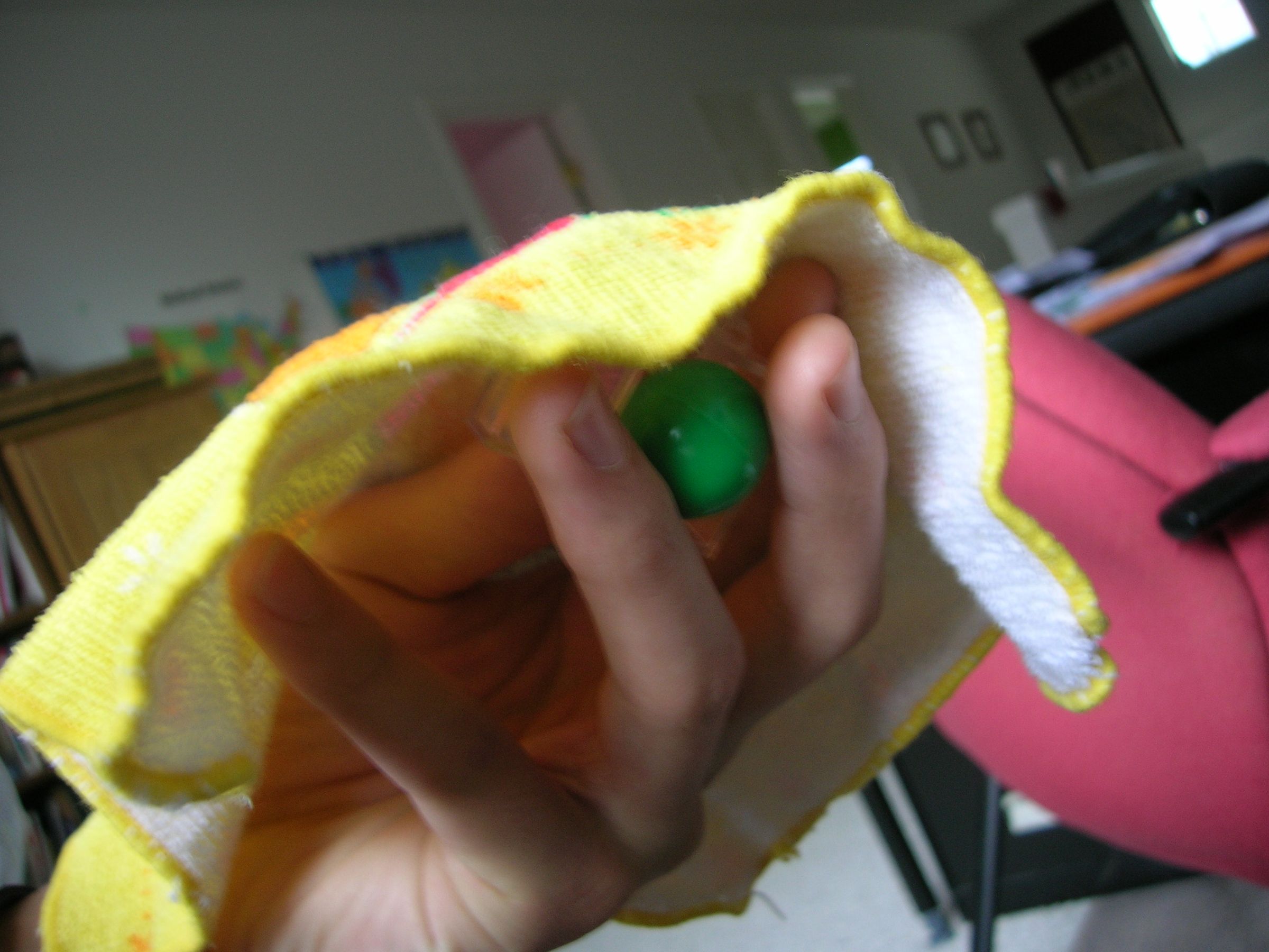 Disappearing Ball Trick : 4 Steps - Instructables