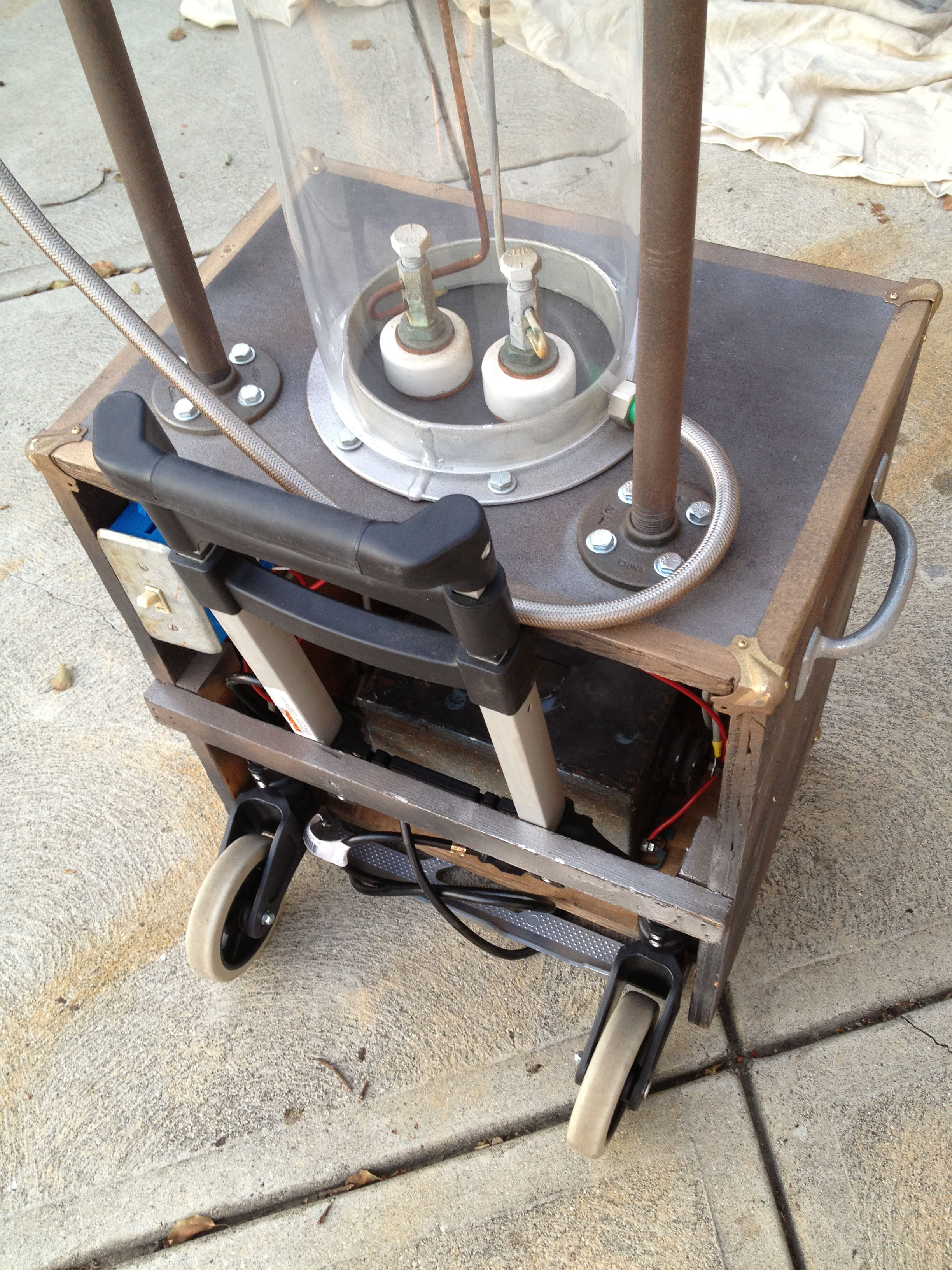 Mad Scientist's "Jacob's Ladder" Lightning Prop : 12 Steps (with ...