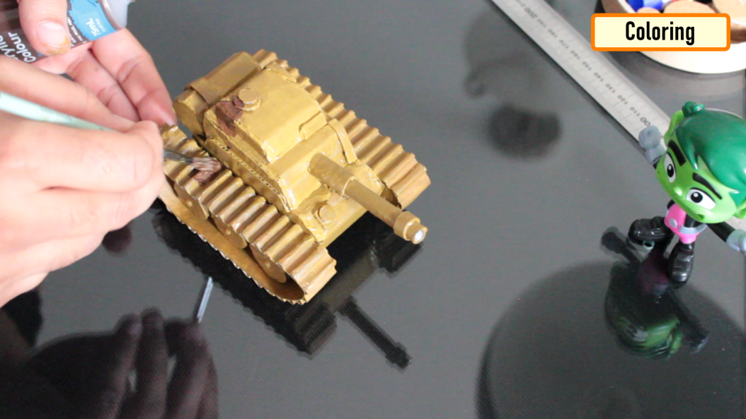 DIY Cardboard Tank V2 : 7 Steps (with Pictures) - Instructables