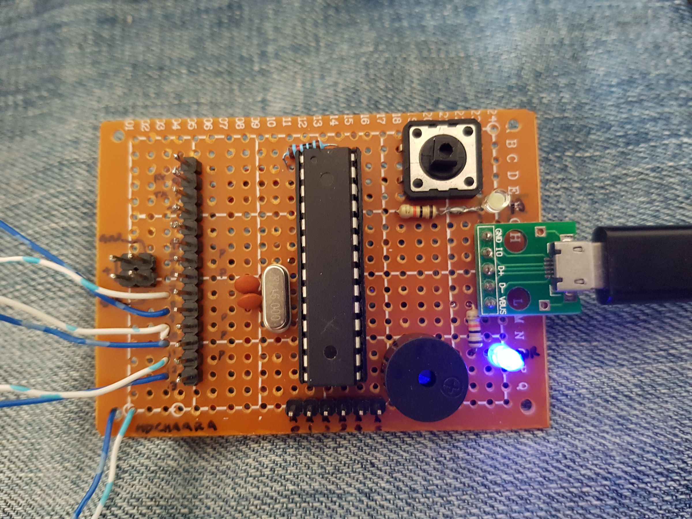 2 Players Competition / Quiz Buzzer Box System Using Arduino : 10 Steps ...