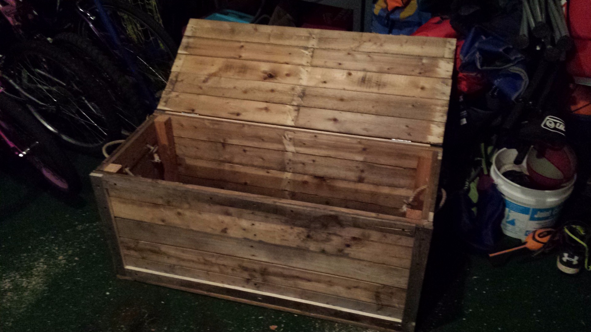 Monster in a Box : 6 Steps (with Pictures) - Instructables