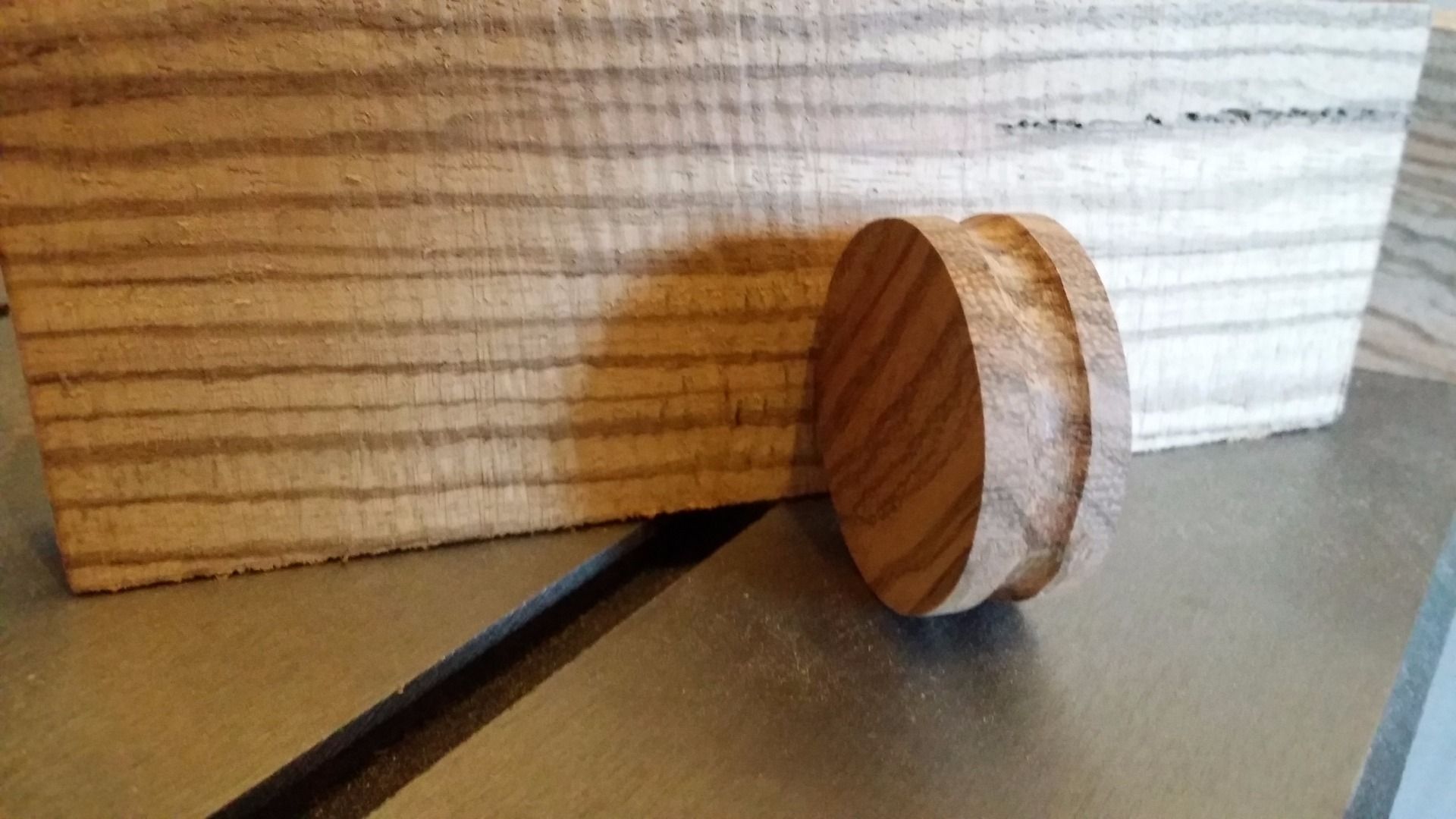 How to Make Handmade Ear Gauges/Plugs : 5 Steps (with Pictures ...