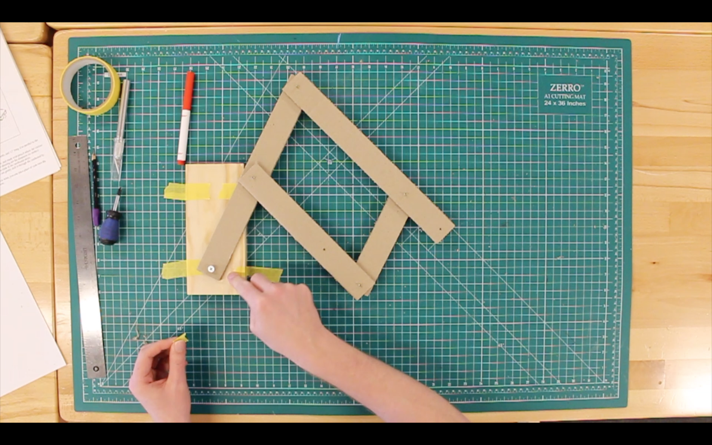 Cardboard Pantograph Tutorial : 6 Steps (with Pictures) - Instructables