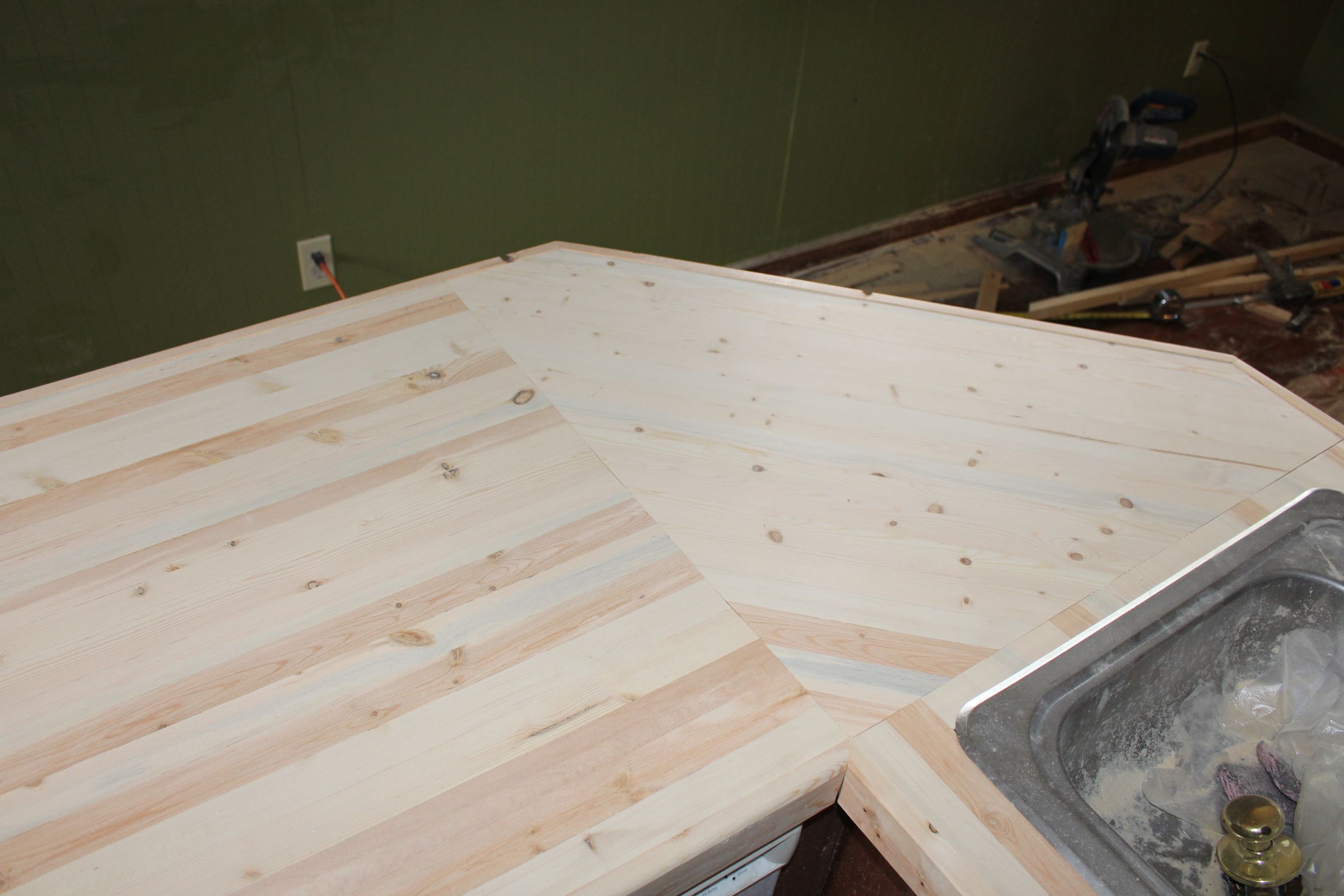 Say Goodbye to That Formica CounterTop! : 17 Steps (with Pictures ...