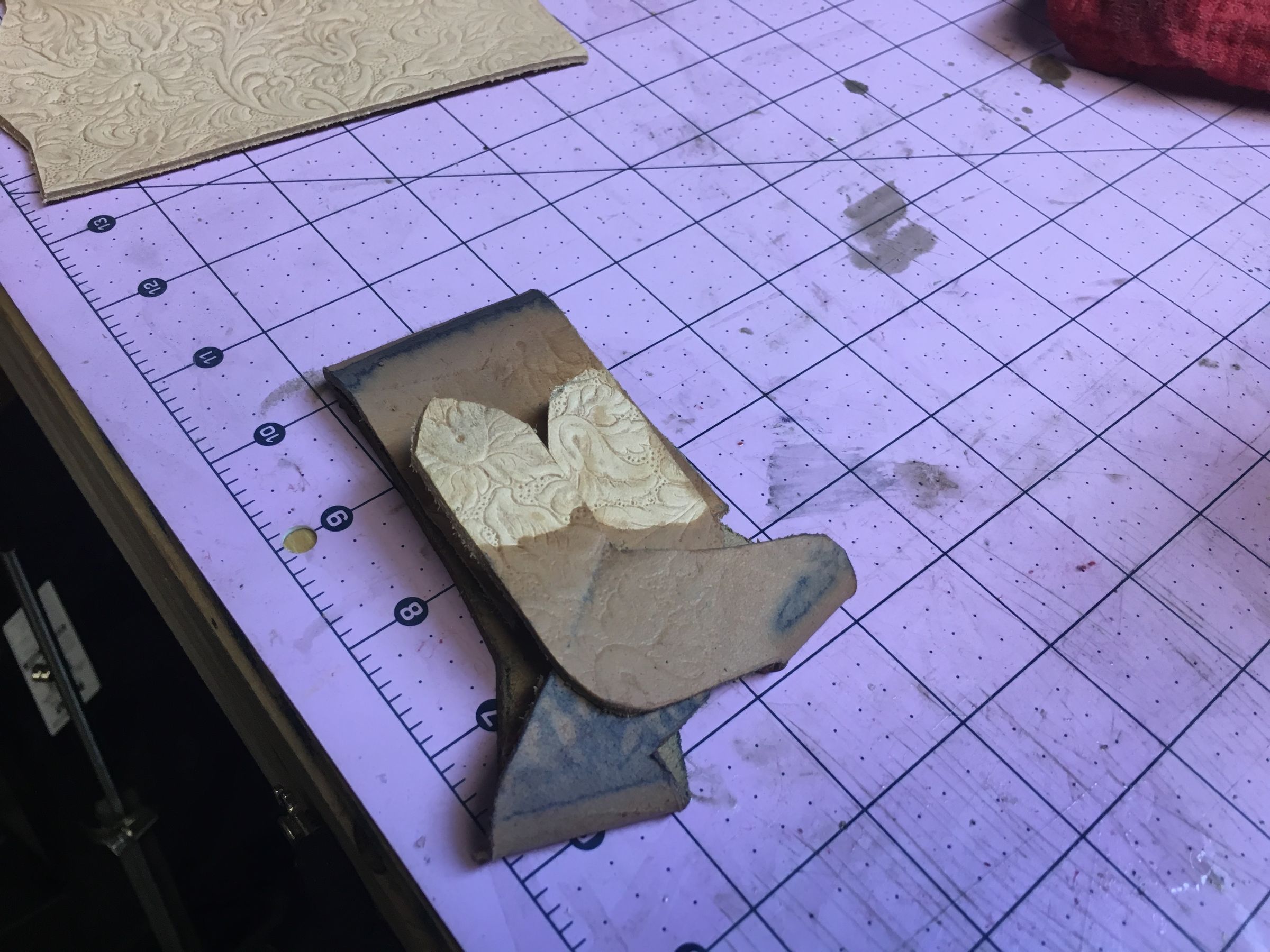 Custom Leather Caliper Holster : 8 Steps (with Pictures) - Instructables