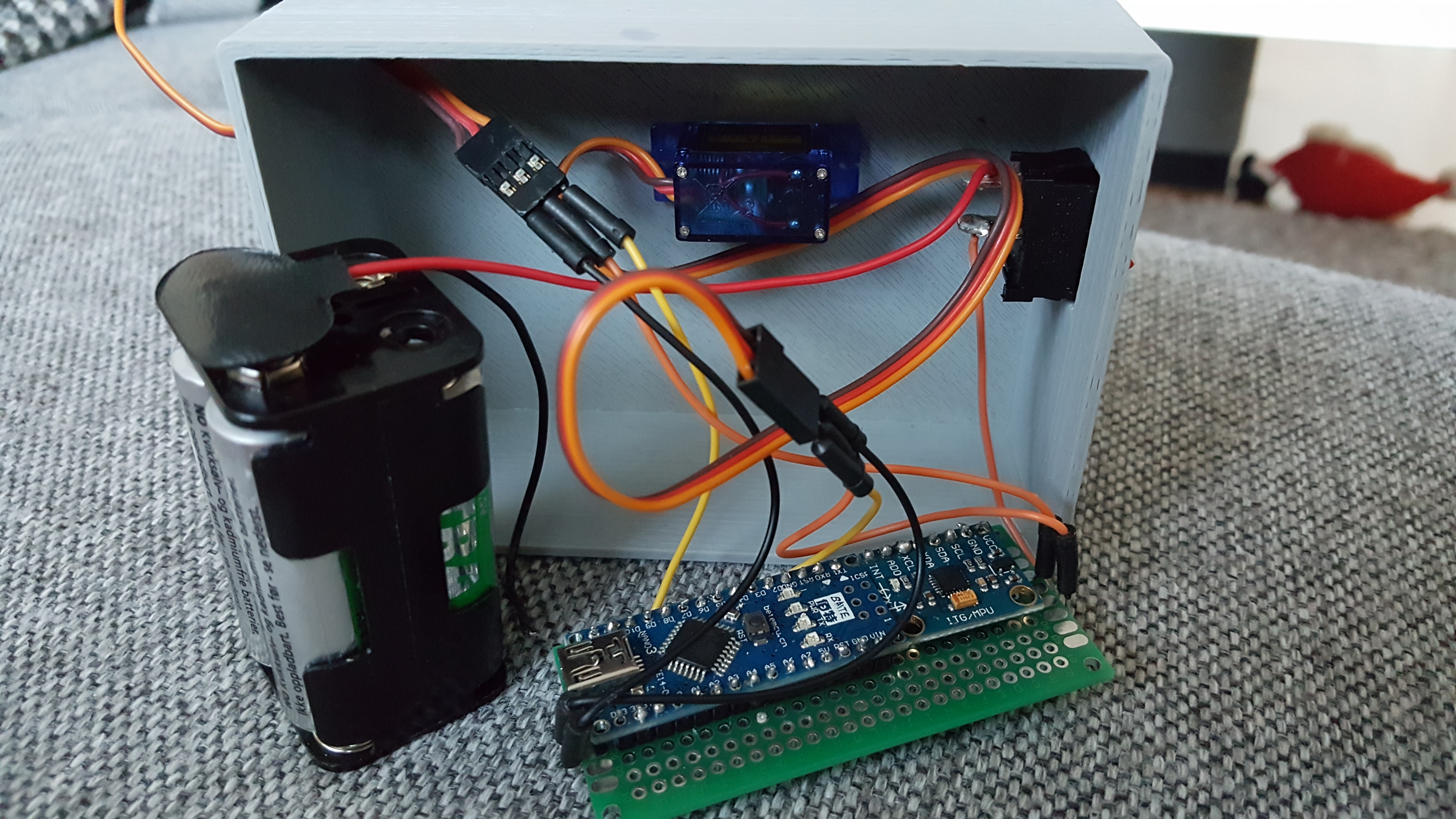 Arduino Gimbal With Micro Servos : 3 Steps (with Pictures) - Instructables