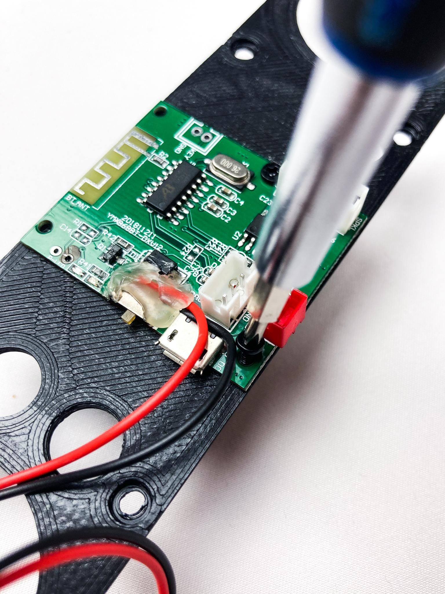 DIY Mini Bluetooth Speaker : 8 Steps - Instructables