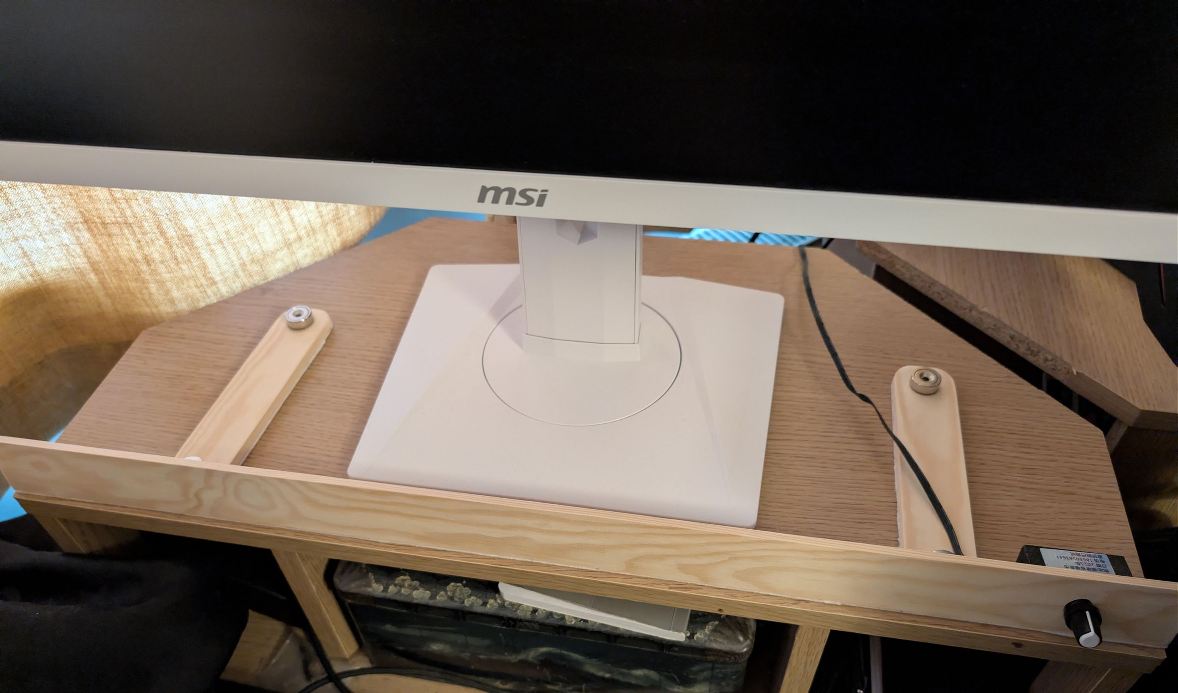 How to Cool Monitor - PC Monitor Cooler V2.0 : 8 Steps - Instructables