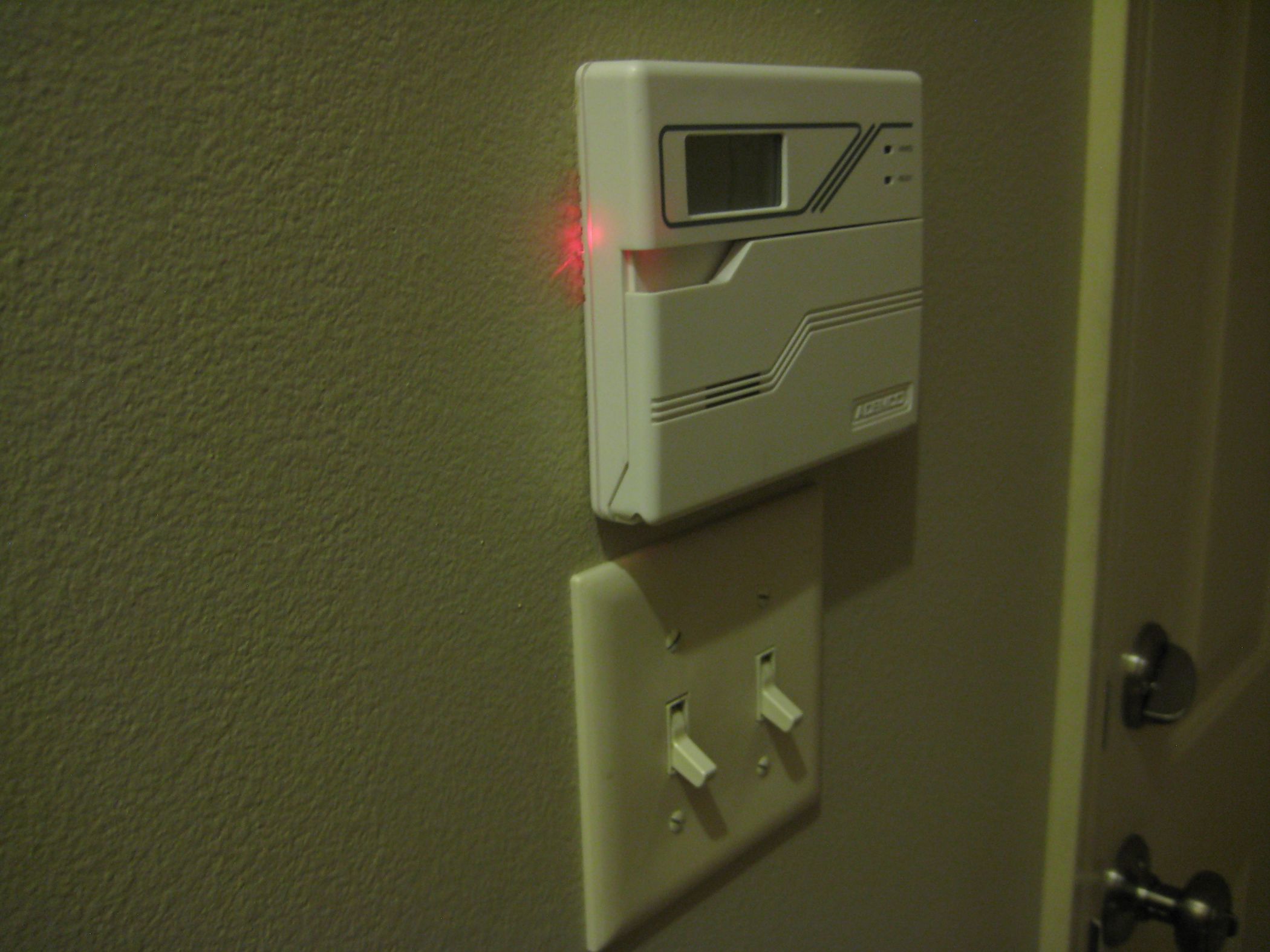 Garage Door Open Indicator Light : 6 Steps (with Pictures) - Instructables