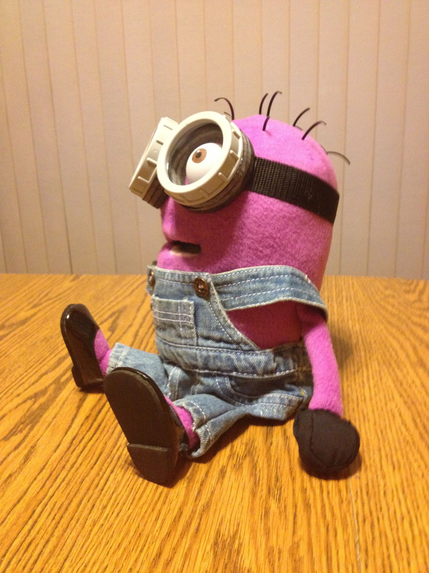Custom Made Purple Minion Puppet : 14 Steps (with Pictures) - Instructables