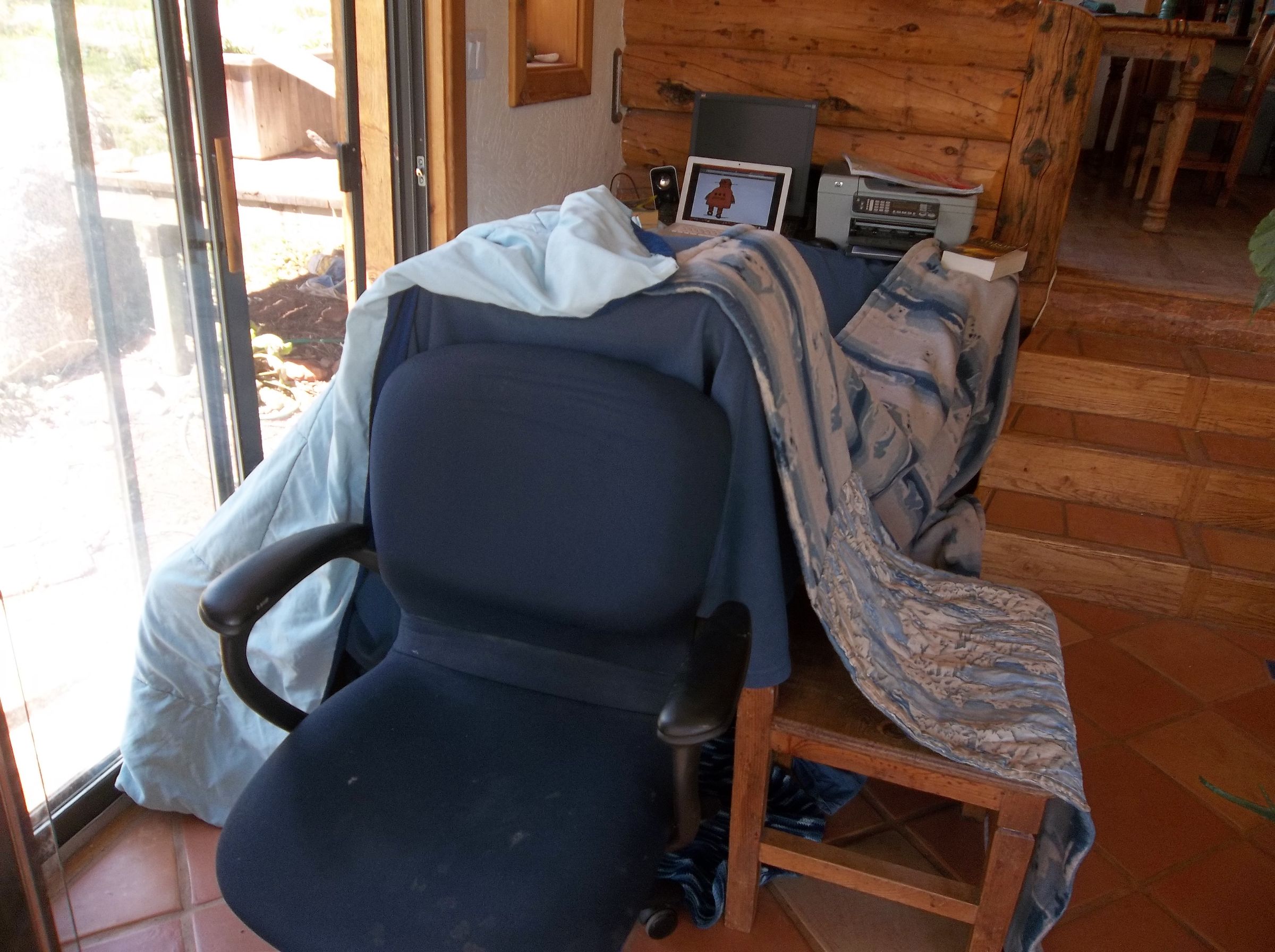 How to Improvise a Fort : 4 Steps - Instructables