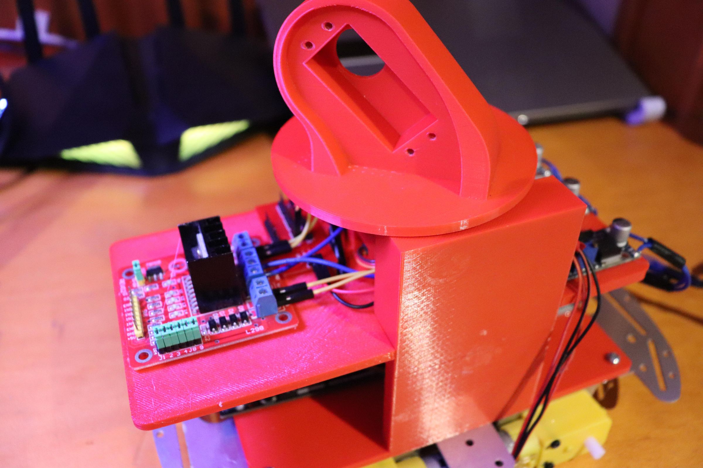 Bluetooth Controlled Claw Robot : 20 Steps (with Pictures) - Instructables