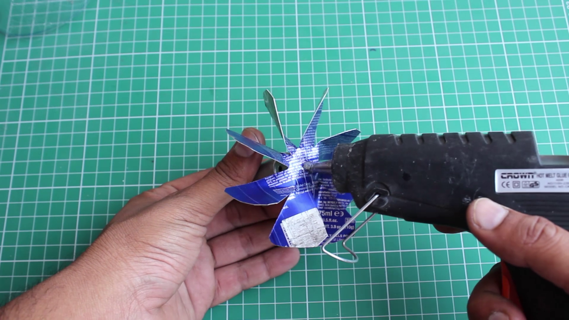 How to Make Vacuum Cleaner Using Plastic Bottle at Home : 7 Steps ...