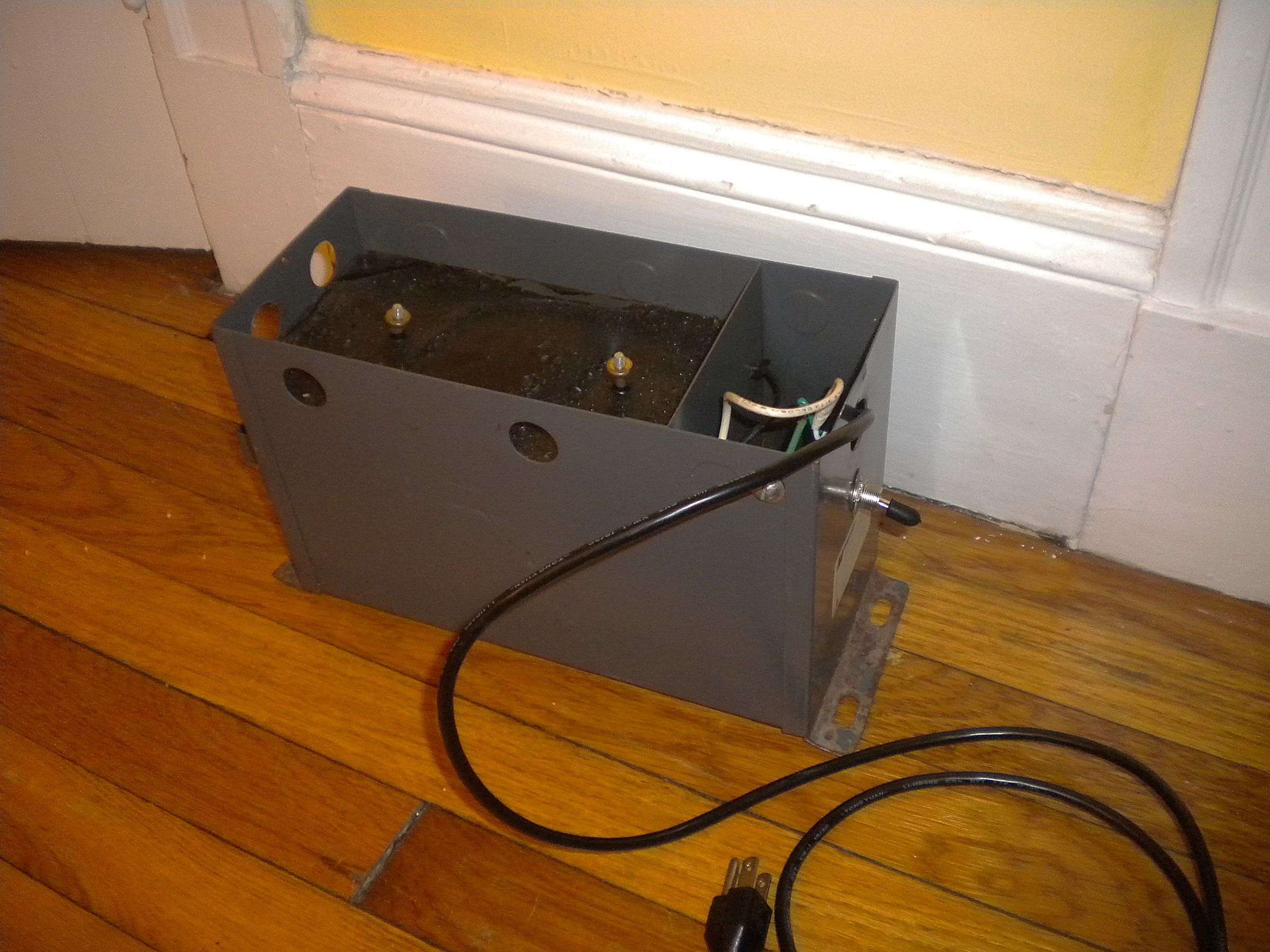 How to Build a Spark Gap Tesla Coil (SGTC) : 10 Steps (with Pictures ...