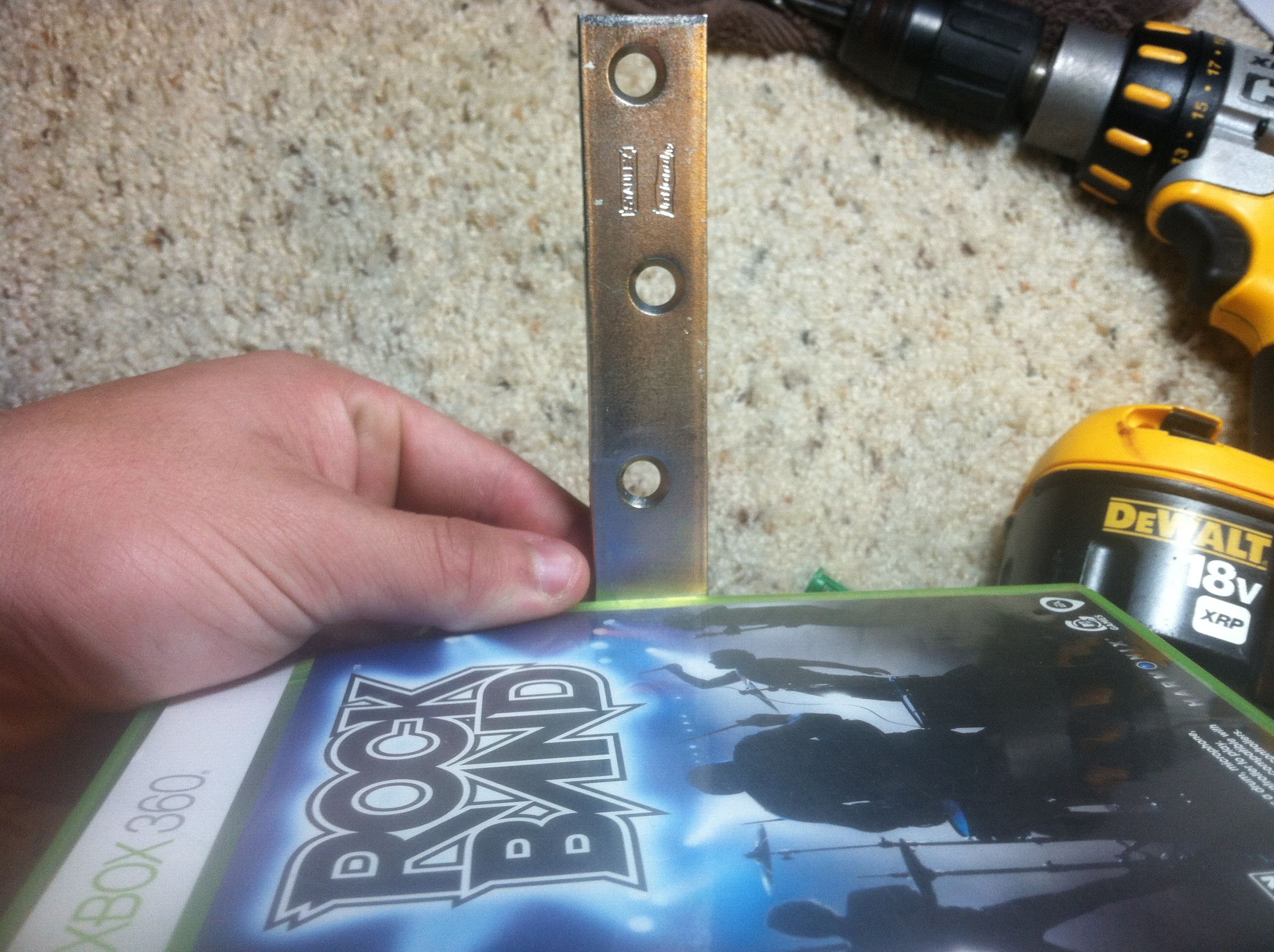 Floating Game/DVD Shelf : 5 Steps (with Pictures) - Instructables