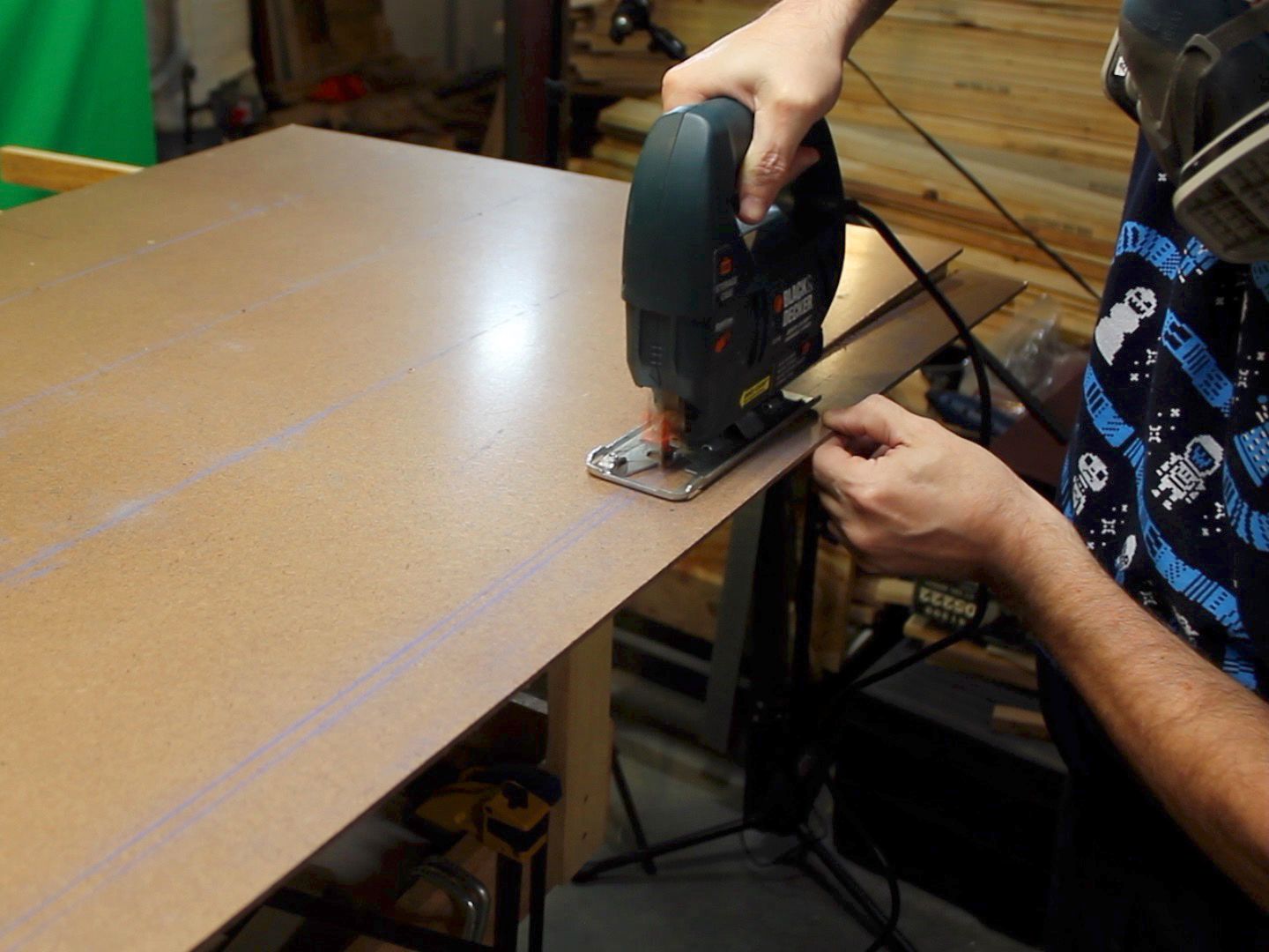 Ultimate Computer Desk With Walnut End Grain Trim : 11 Steps (with ...