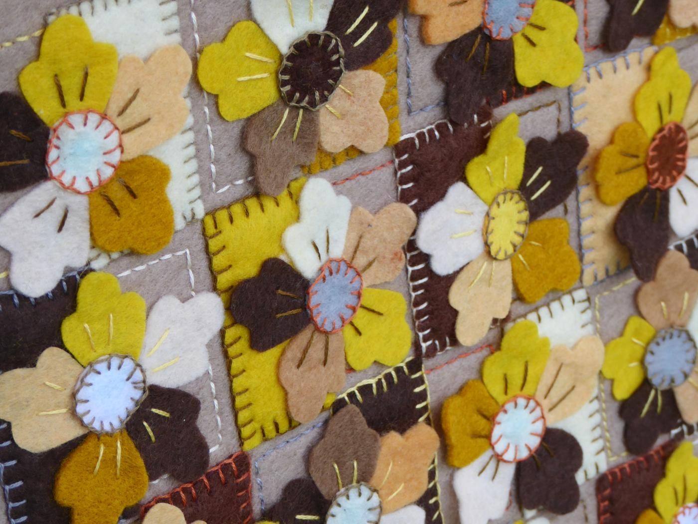 Create a Scrap Busting Felt Mini Quilt Inspired by Retro 1970’s Floral ...
