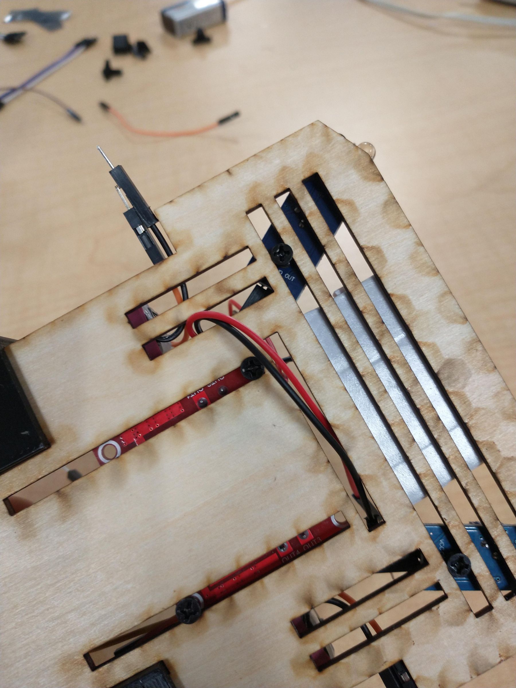Autonomous Robot Racer: Scratch Mode : 10 Steps (with Pictures ...