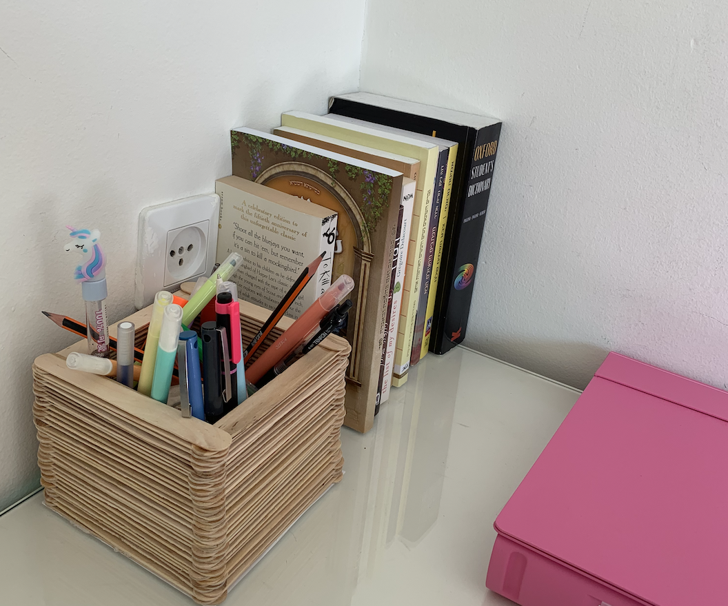 From a Popsicle Stick to Desk Organizer : 5 Steps (with Pictures ...