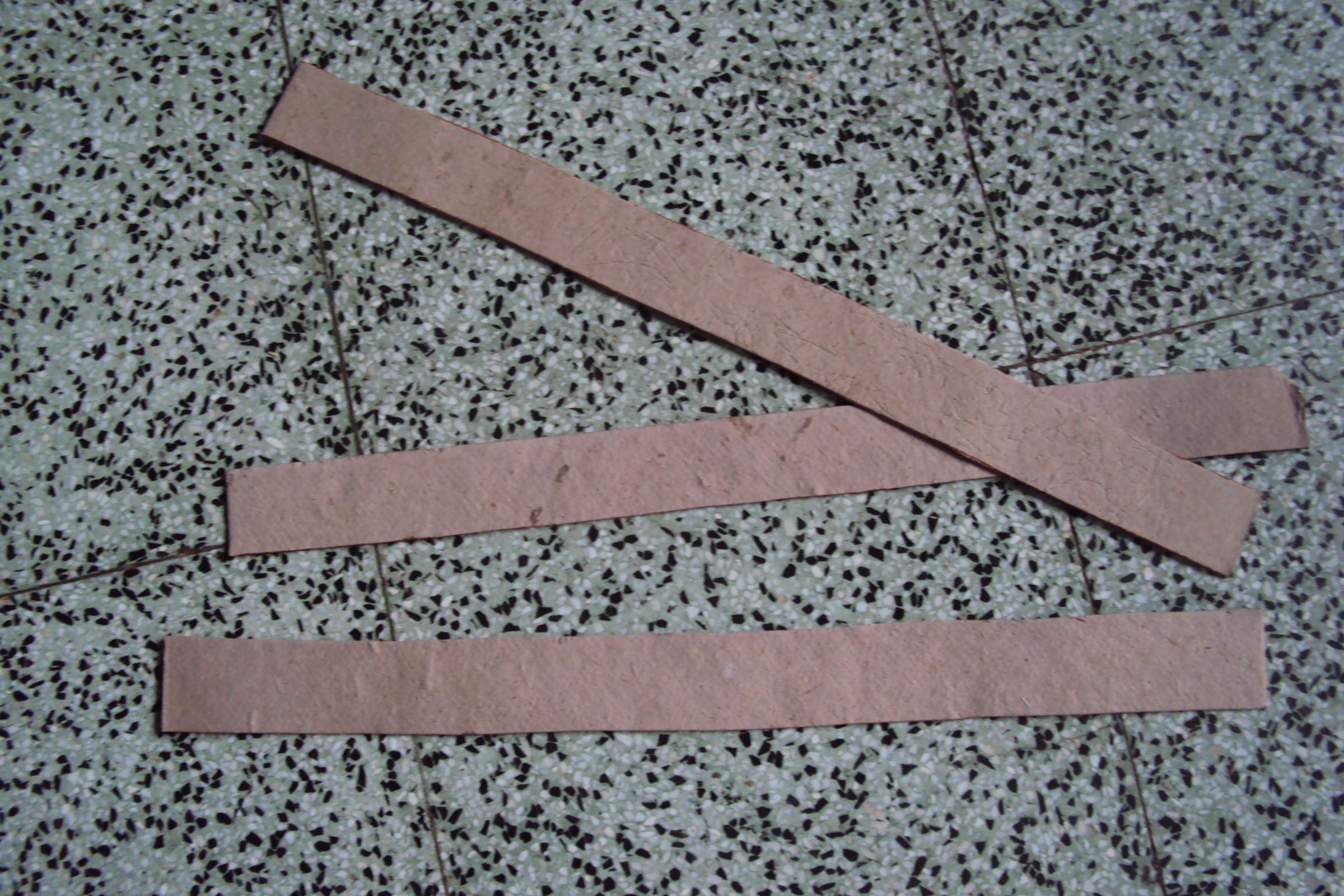 CARDBOARD ROTATING CENTERPIECE : 13 Steps (with Pictures) - Instructables