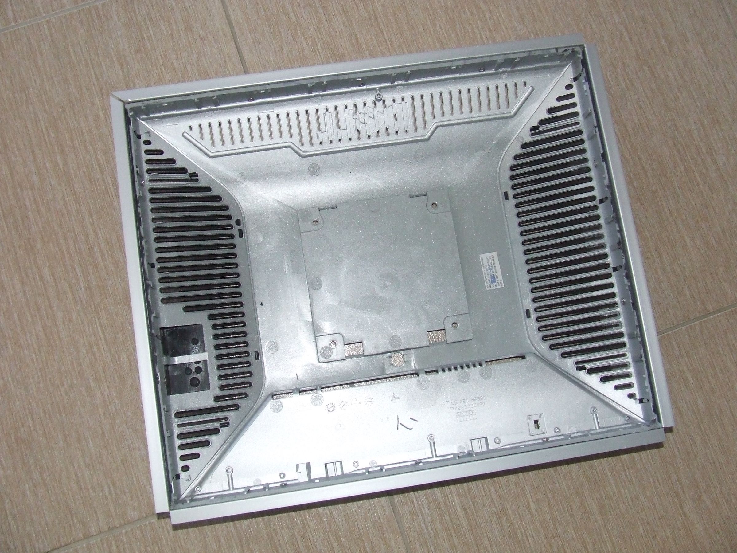 Wall-mounted Kitchen PC : 7 Steps (with Pictures) - Instructables