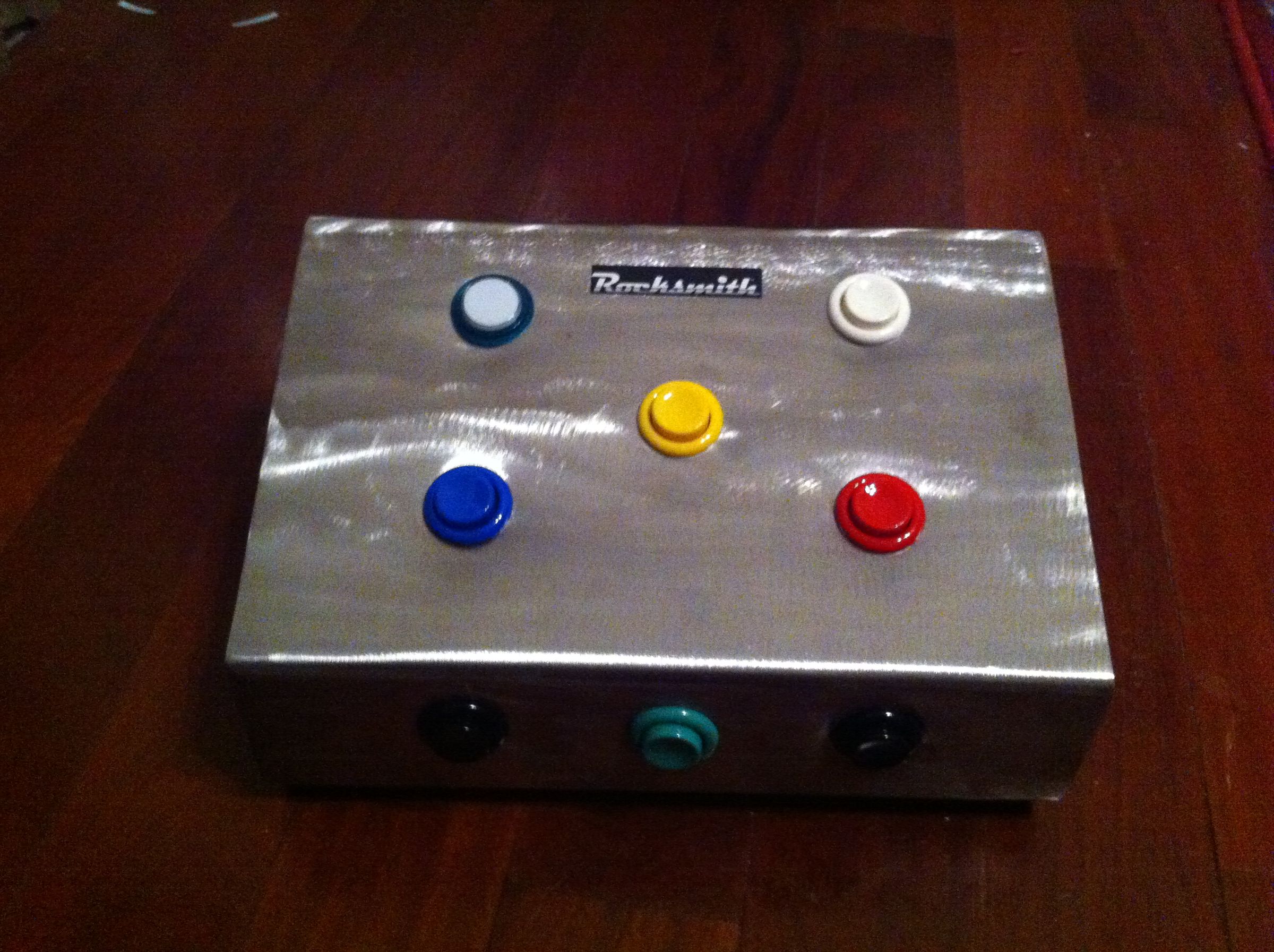 Rocksmith Control Pedal (Stompbox Style Controller) for XBox 360 : 9 ...