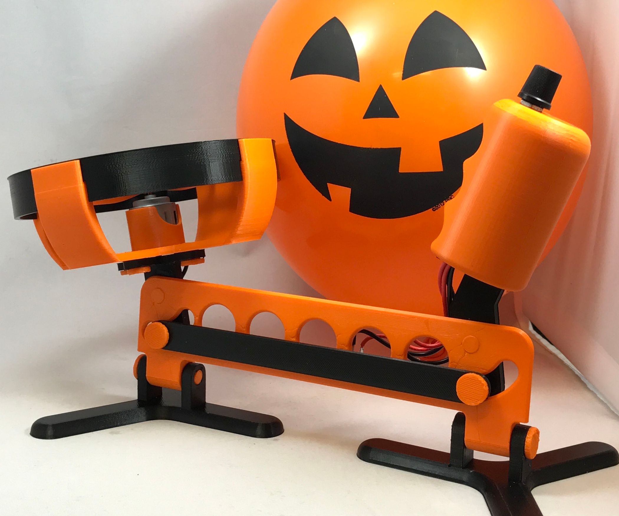 Flying Pumpkin (Balloon) : 3 Steps (with Pictures) - Instructables