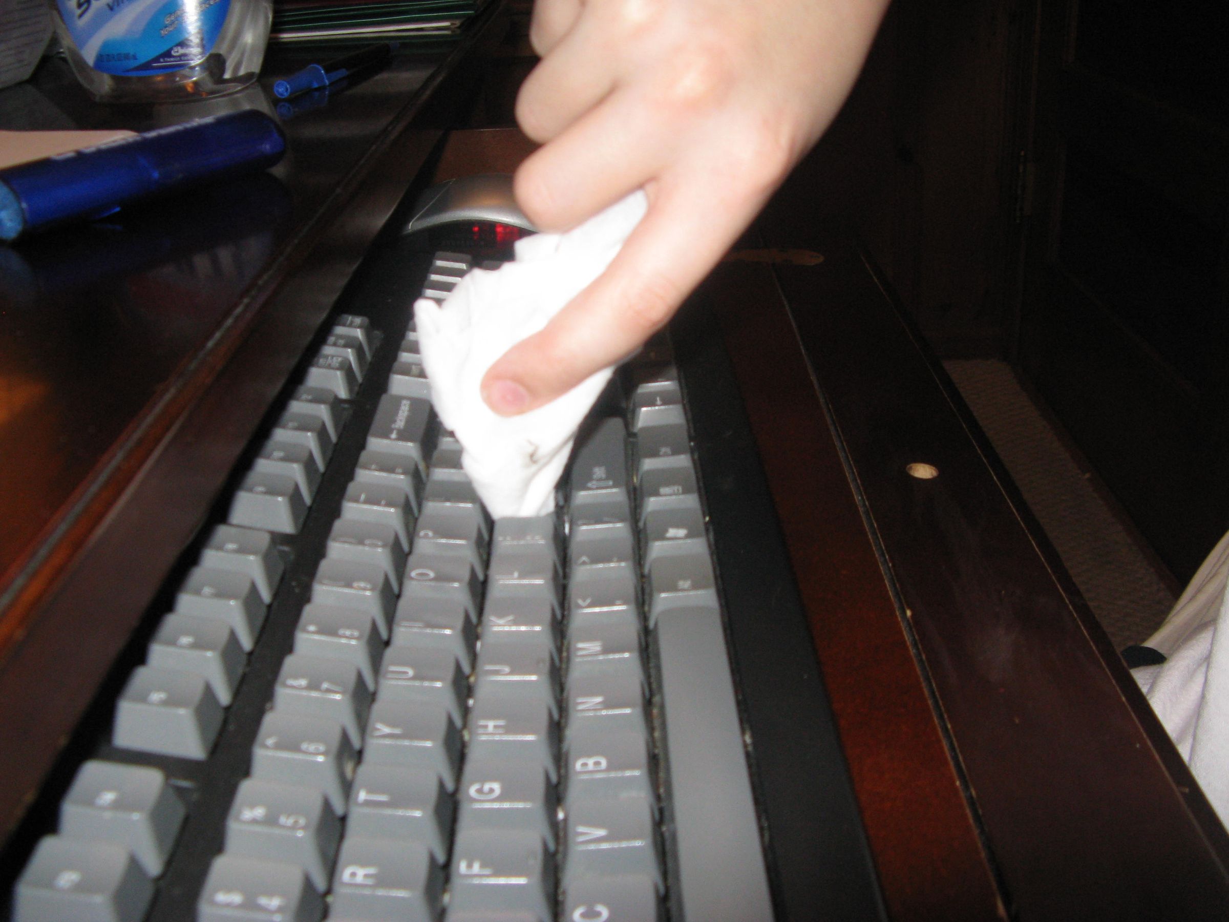How to Clean a Keyboard : 5 Steps - Instructables