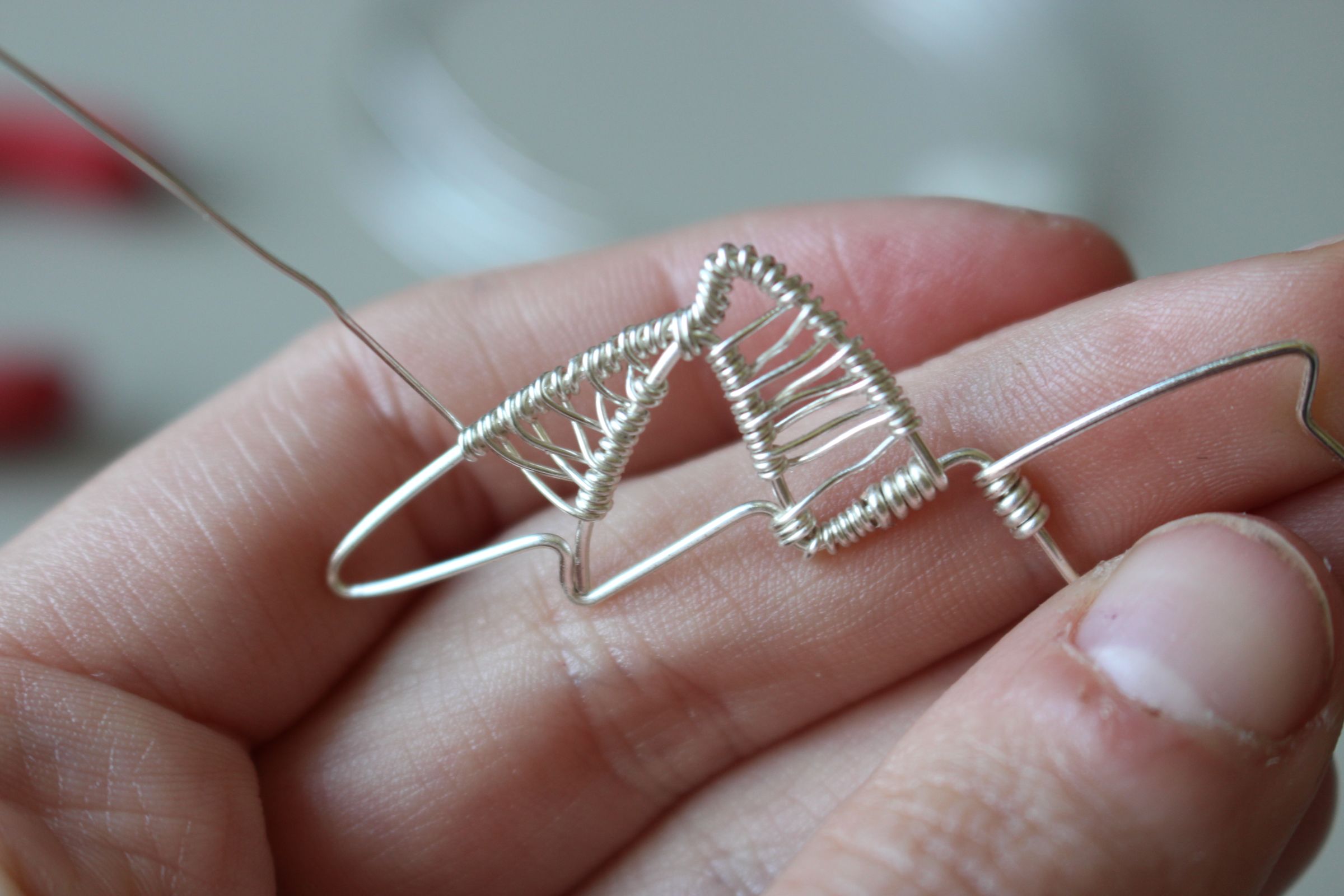 Wirework Wings Pendant : 13 Steps (with Pictures) - Instructables