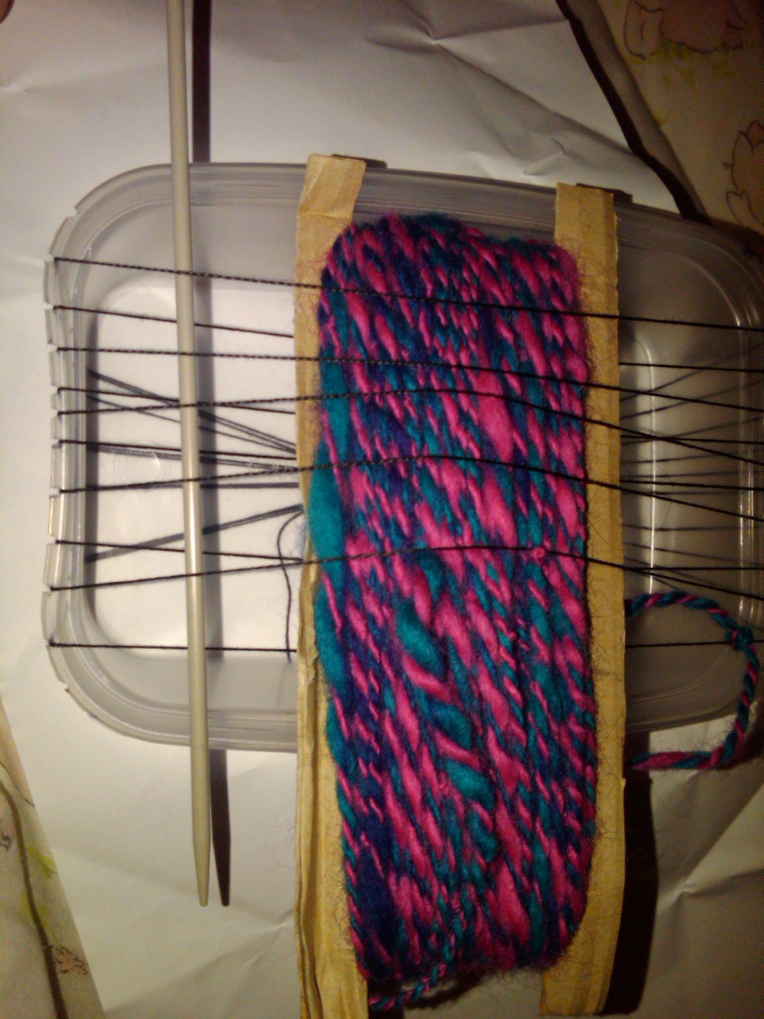 Small Scale Weaving Loom : 3 Steps - Instructables