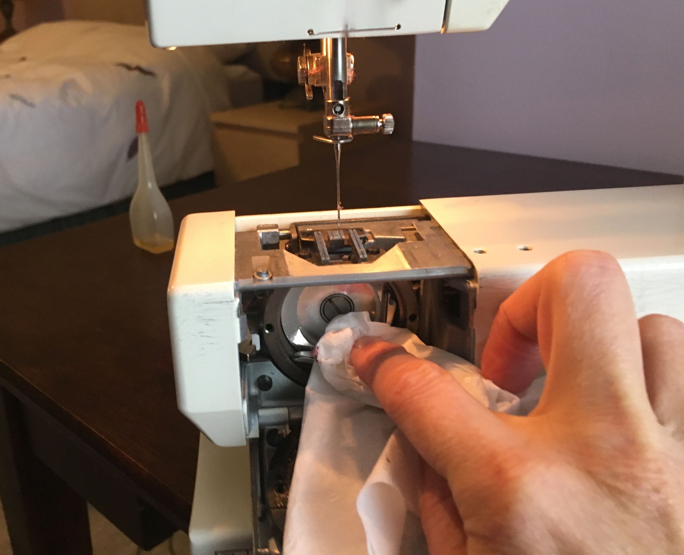 Basic Sewing Machine Cleaning : 4 Steps (with Pictures) - Instructables