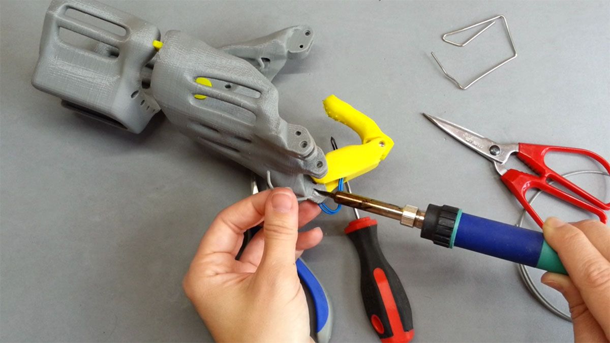 Prothestic Hand : 5 Steps (with Pictures) - Instructables