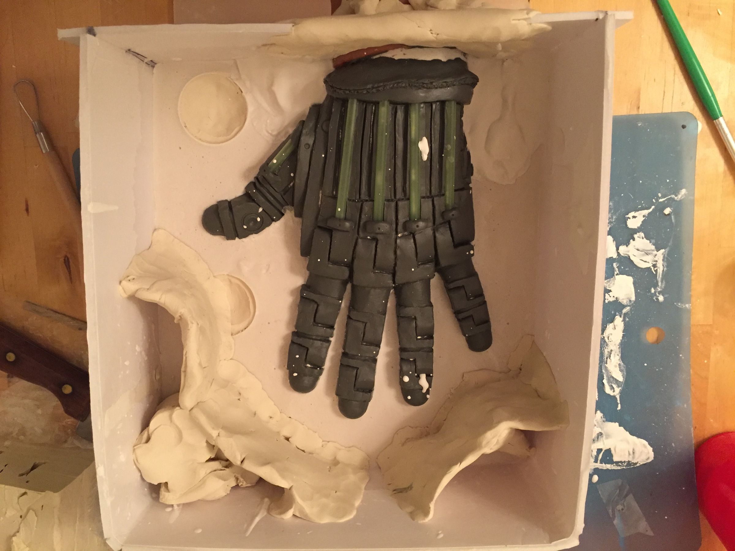Terminator Glove and Eye : 15 Steps (with Pictures) - Instructables