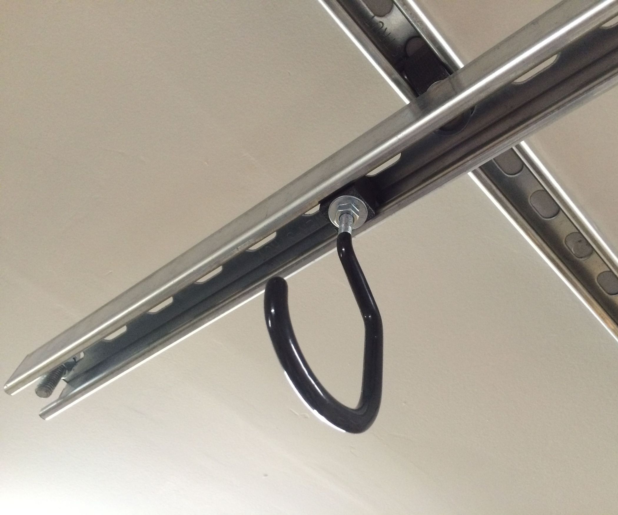 Overhead Garage Bicycle Storage System : 3 Steps (with Pictures ...