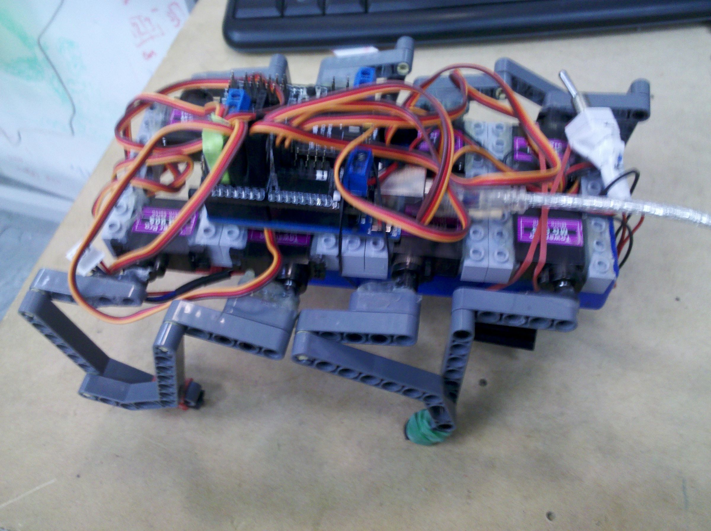 Lego Quadruped Robot : 14 Steps - Instructables