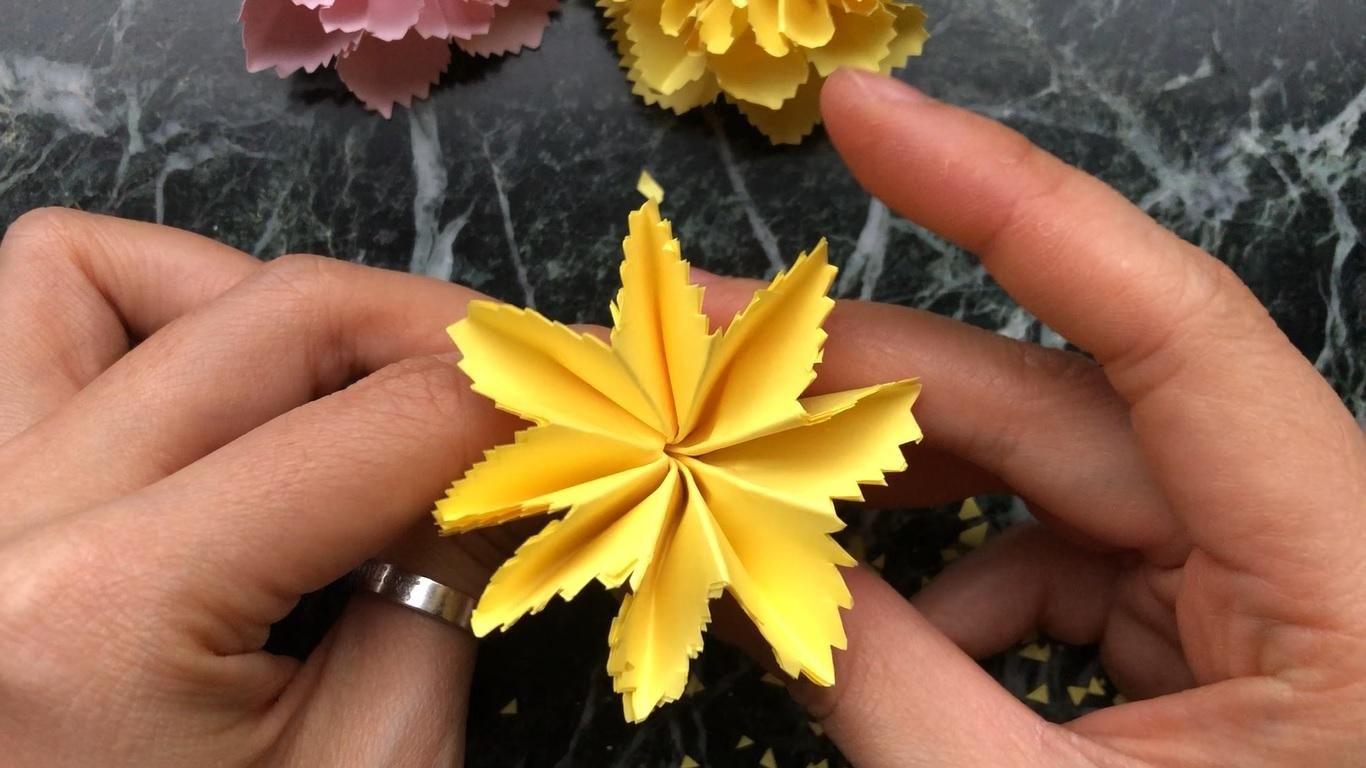 Easy Origami Carnation Flower : 5 Steps (with Pictures) - Instructables