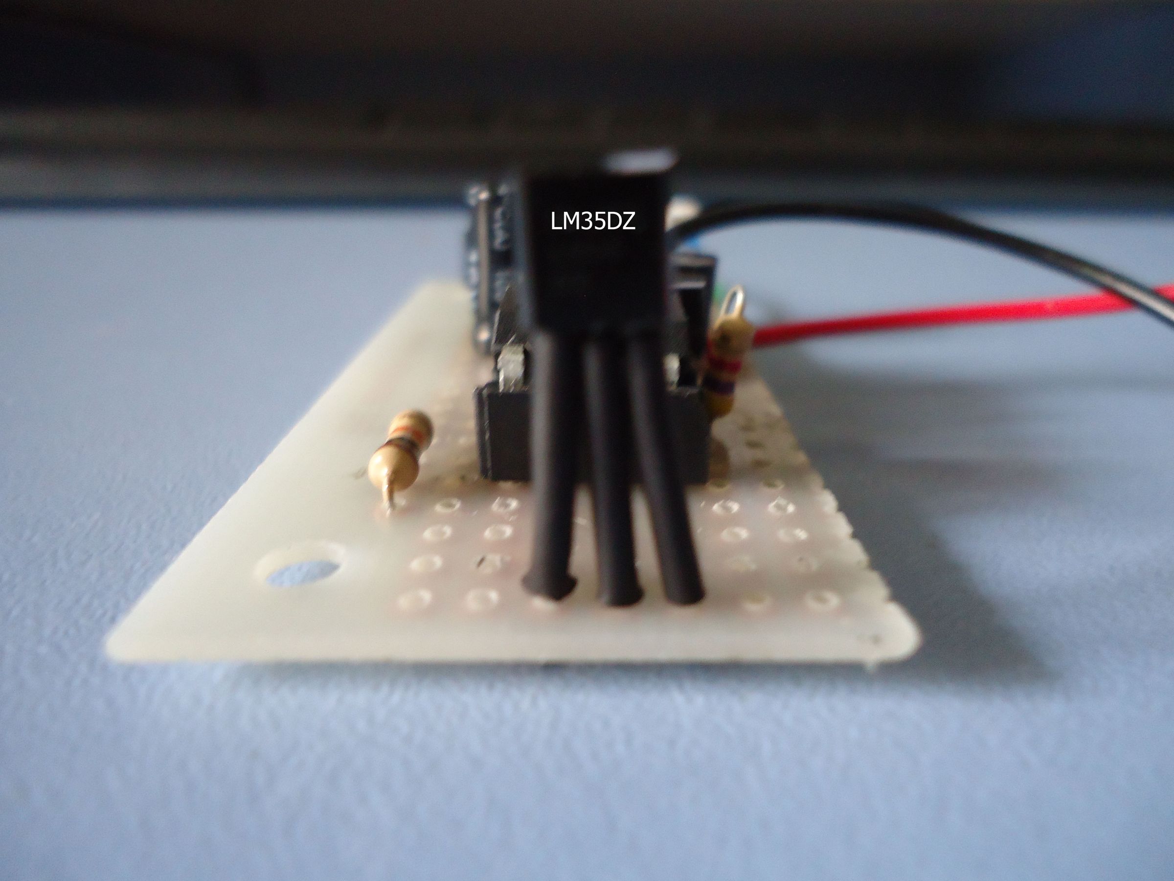 IR Wireless Temperature Sensor With ATtiny85 : 6 Steps - Instructables