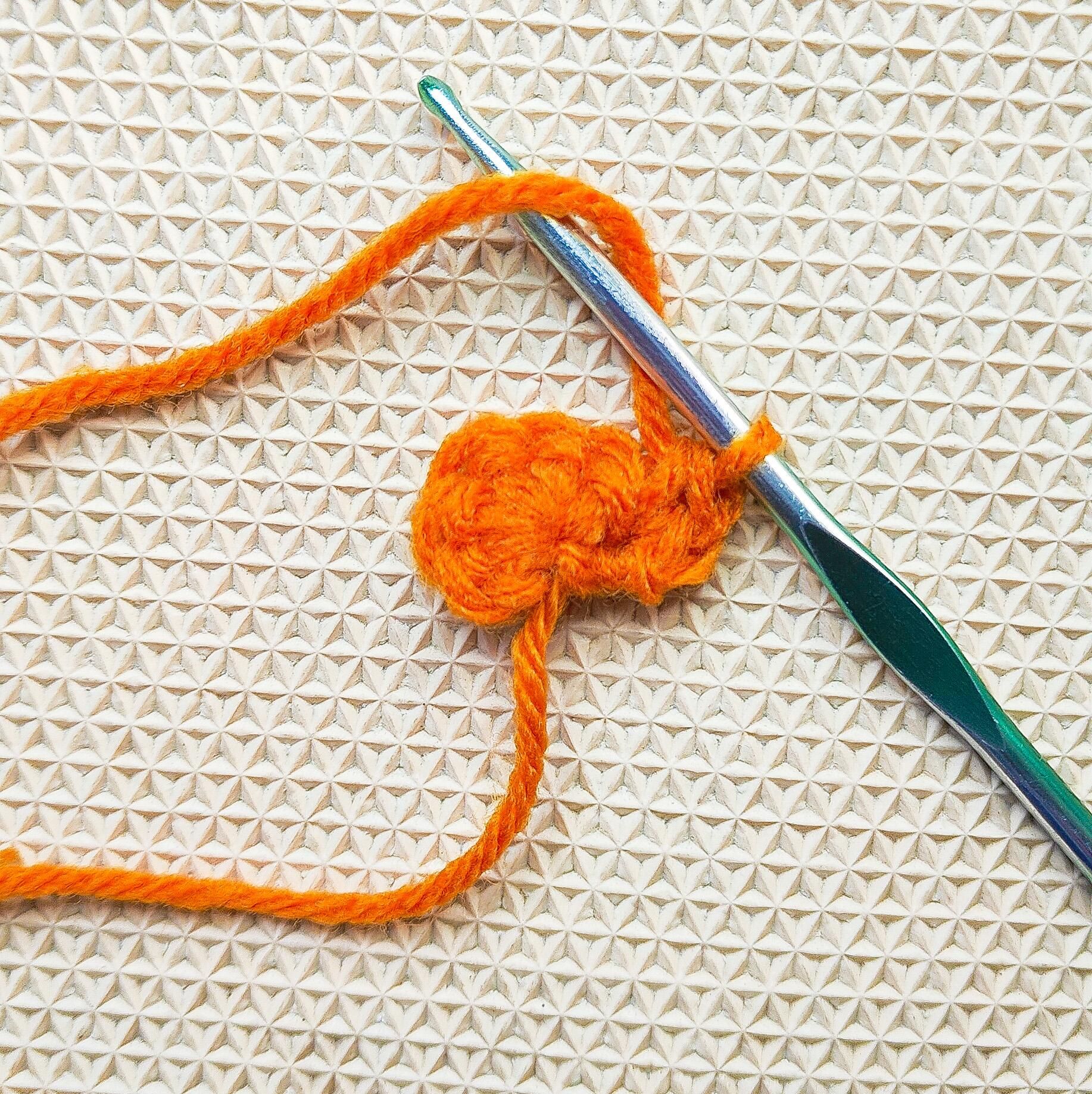 How to Crochet Perfect Semi Circle With Single Crochets : 12 Steps ...