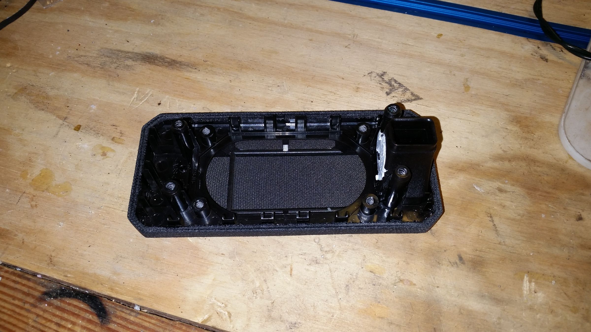 Surround Sound With Drive-In Movie Speakers : 7 Steps (with Pictures ...