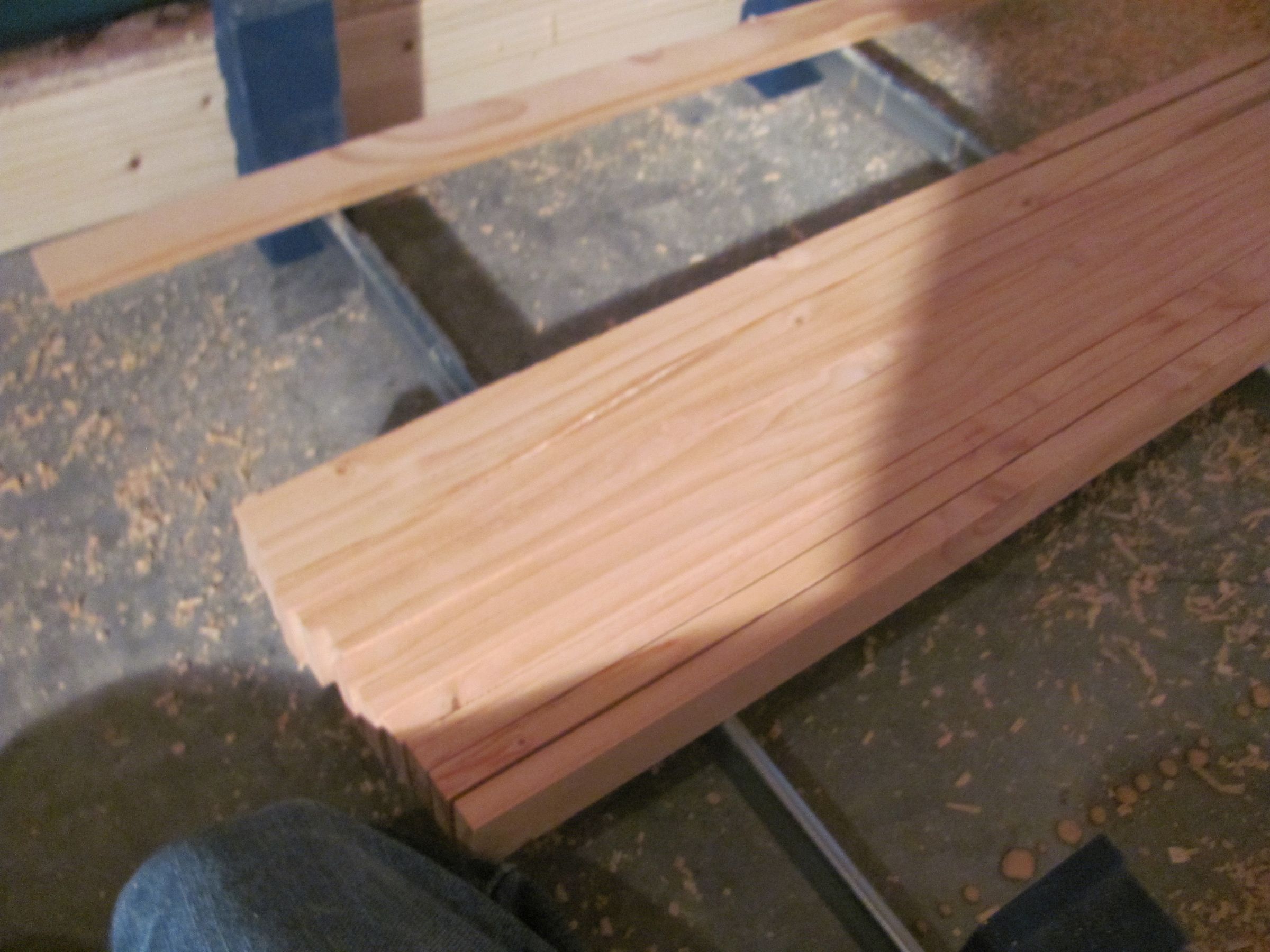 2x12 End Table With HDPE Knob : 12 Steps (with Pictures) - Instructables