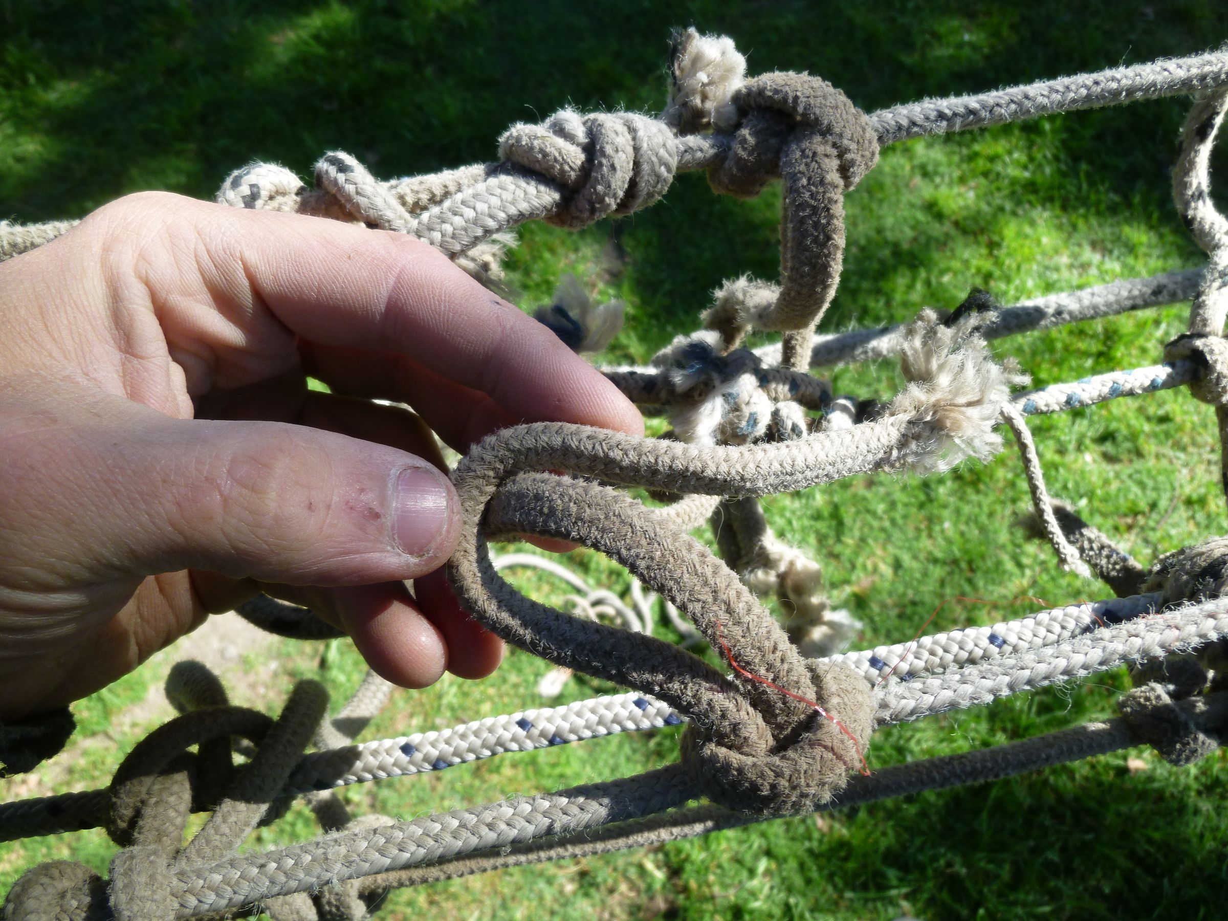 Scrap Rope Hammock : 6 Steps (with Pictures) - Instructables